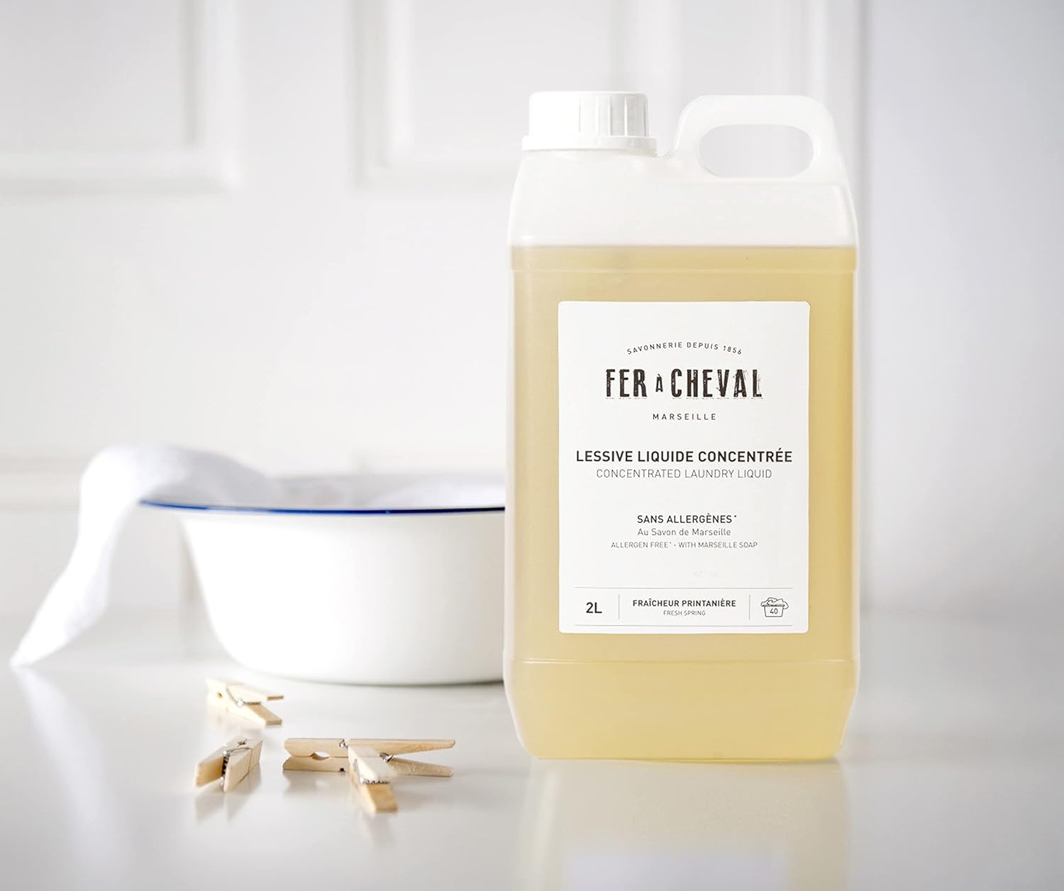 Fer à Cheval Concentrated Laundry Liquid, Allergen Free with Marseille Soap Laundry Detergent Liquid, Organic Washing Detergent Laundry Soap, Fresh Spring, 2L/67.6oz
