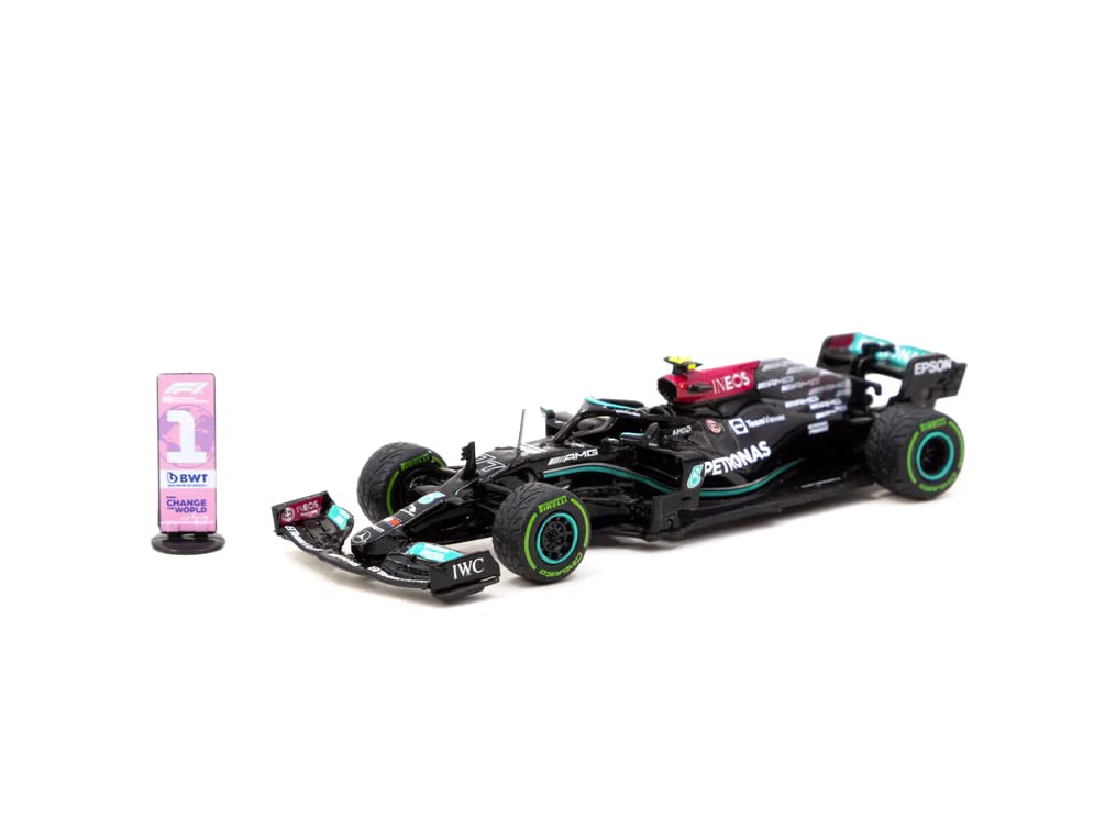 AMG F1 W12 E Performance #77 Valtteri Bottas Winner Formula One F1 Turkish GP (2021) with Number Board Global64 Series 1/64 Diecast Model Car by Tarmac Works T64G-F037-VB1