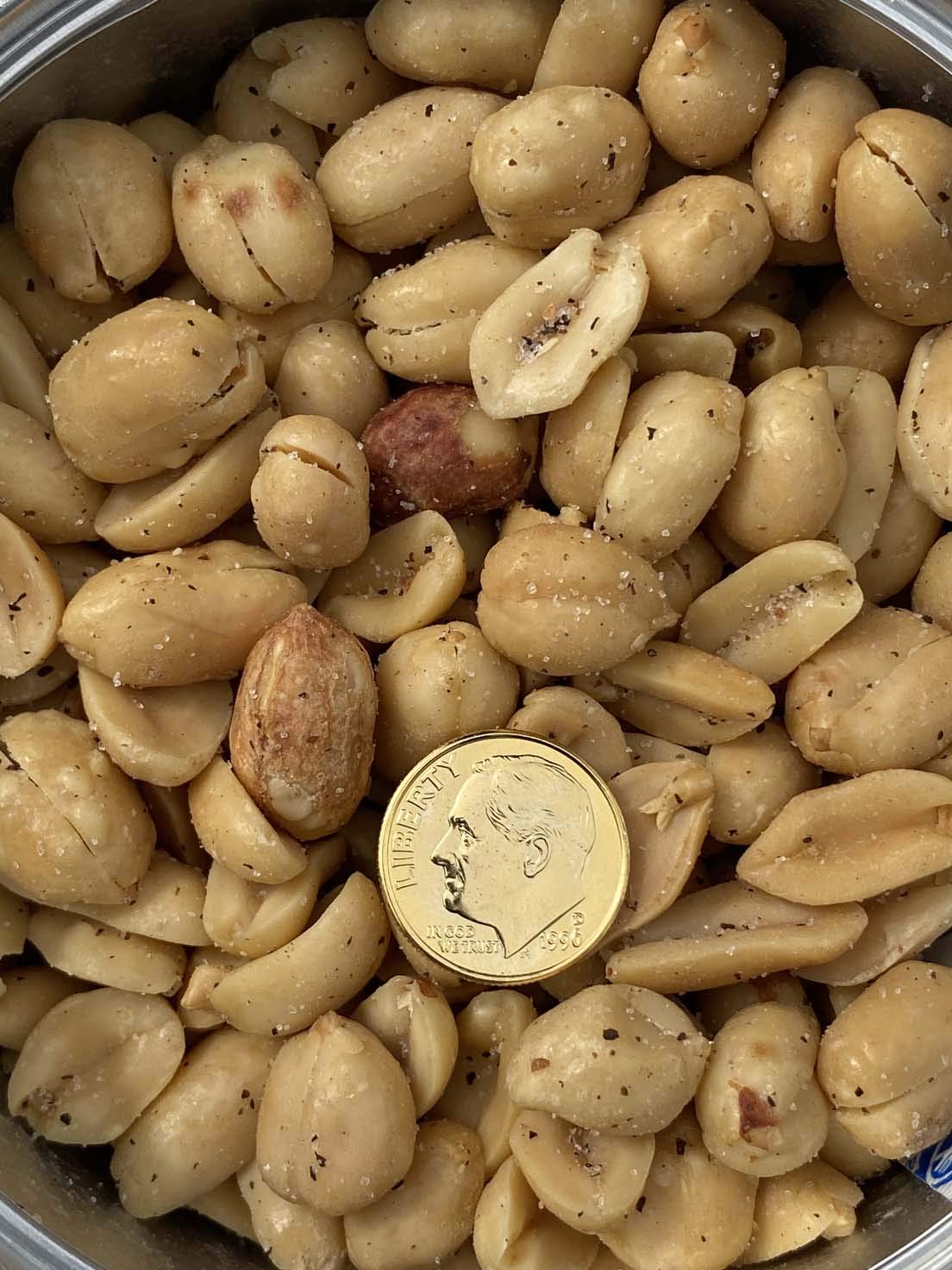 Salt and Pepper 10oz cans Gillespie's Peanuts grown on our family farm! (1 Can)