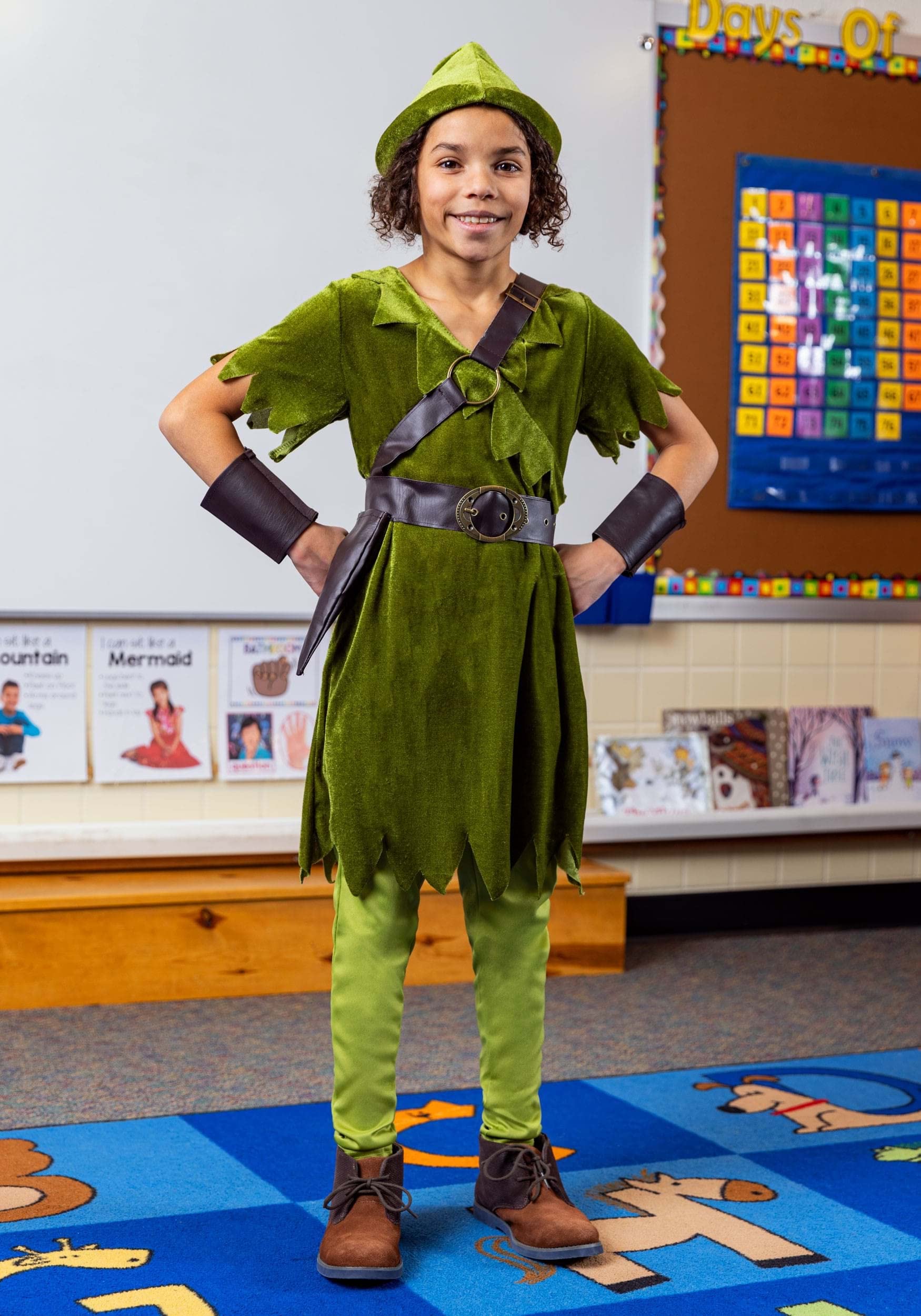 Kids Peter Pan Costume with Hat, Shirt, Tights, Belt/Harness and Wrist Cuffs Green