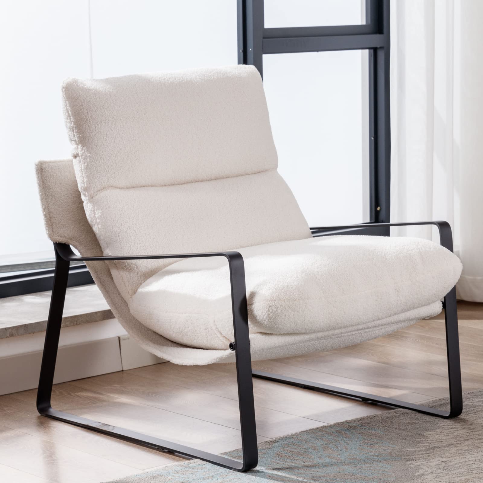 Ya-Home Mid-Century Accent Chair, Comfy Sherpa Fabric Side Chair with Armrest, Upholstered Leisure Chair with Black Metal Frame for Living Room Bedroom Reception Room, White