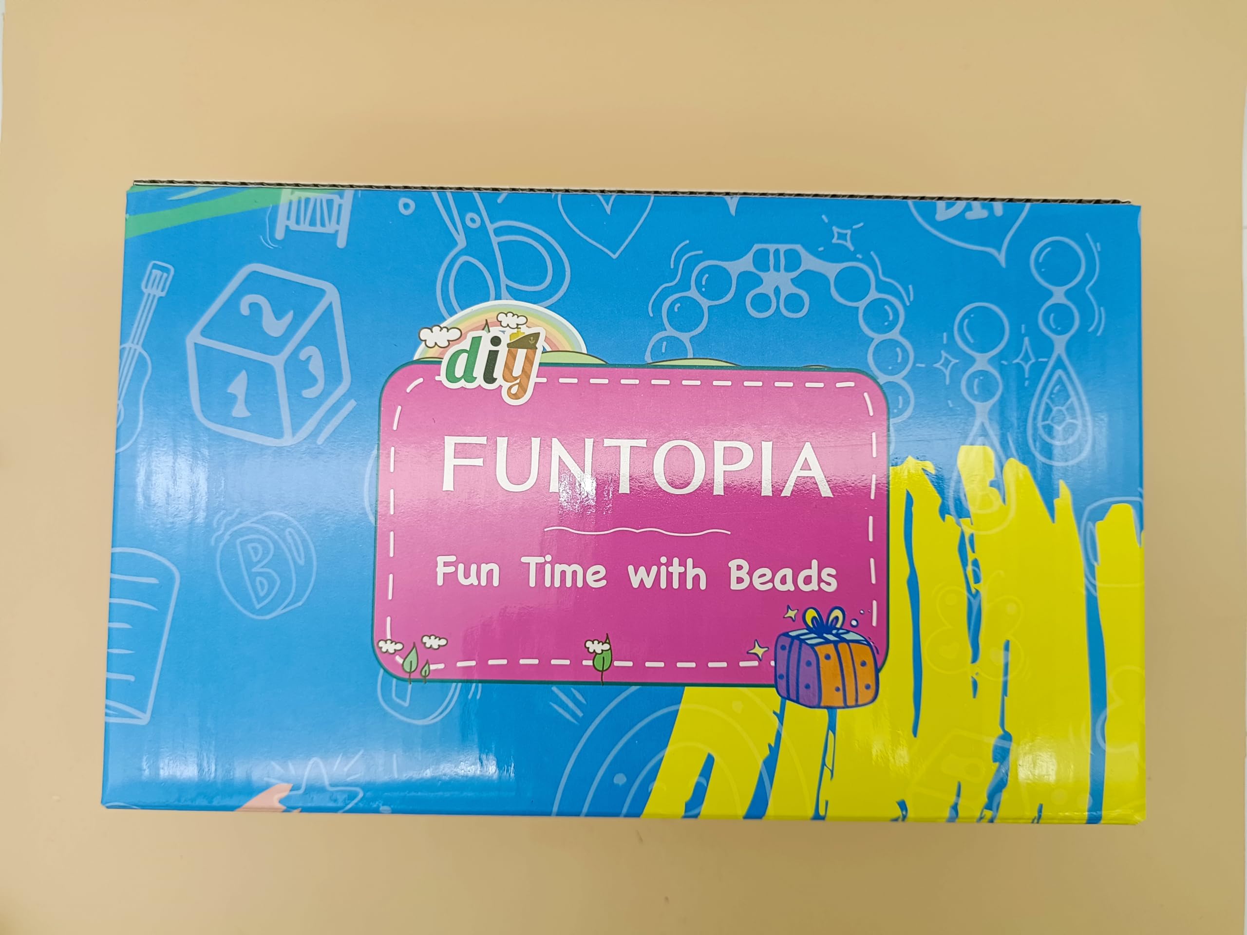 Funtopia 3mm 21600pcs Seed Beads for Jewelry Making, 60 Colors Small Glass Beads for Bracelets, Friendship Bracelet Kit with Alphabet Letter Beads, Evil Eye Beads for DIY, Art and Craft
