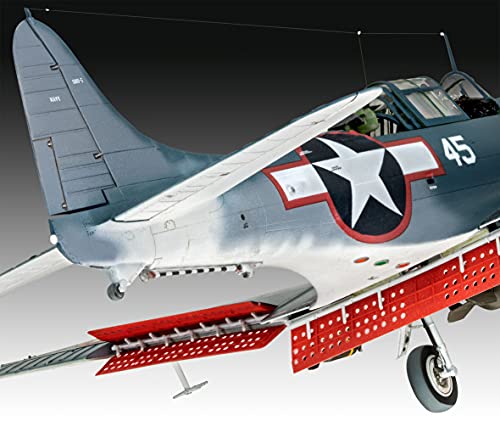 Revell 03869 SBD-5 Dauntless Model Kit 1:48 Scale