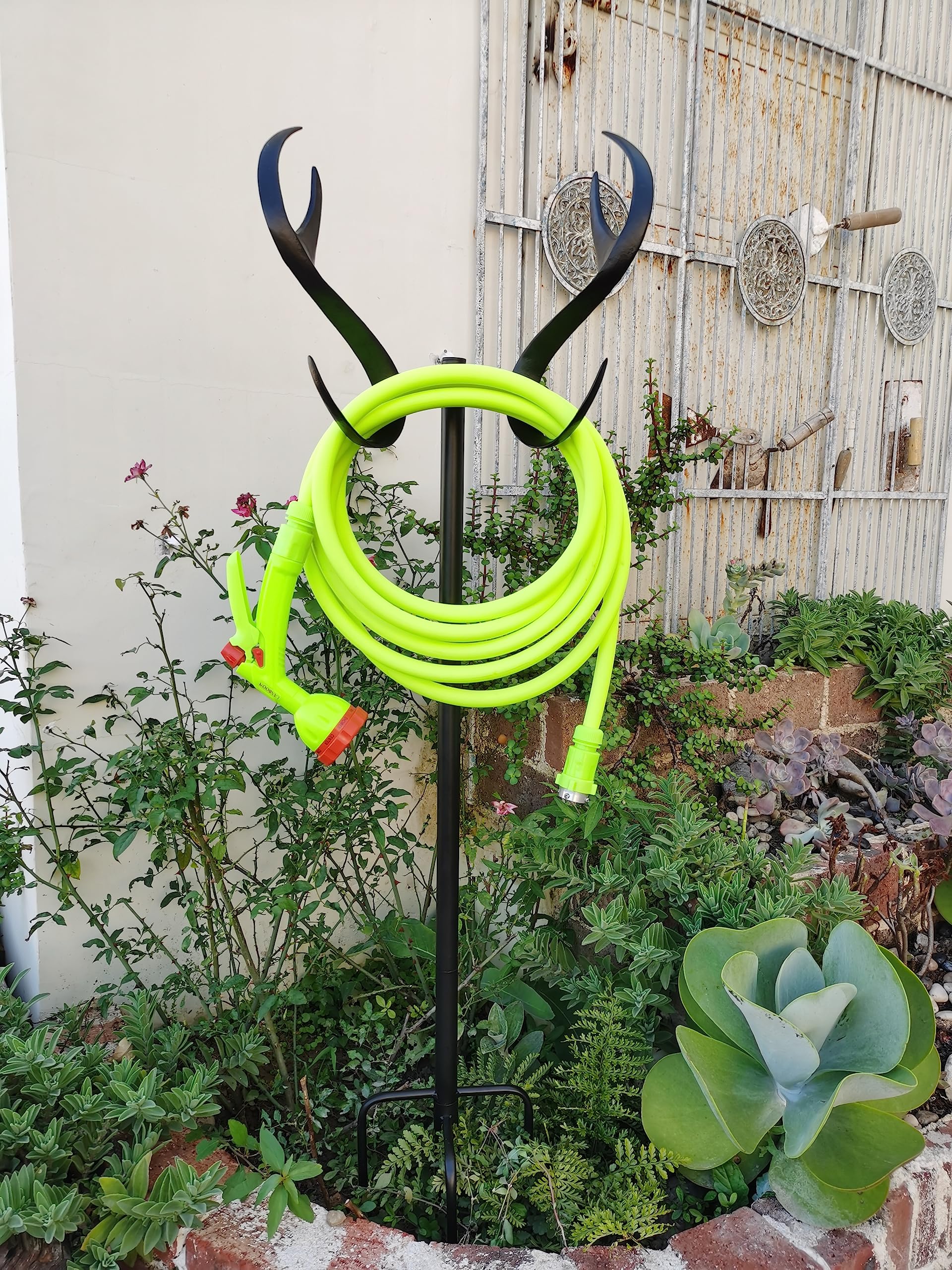 BSTWISH Iron Antler Hose holder - Decorative Hose Butler Hose Reel - Antler Hose Stand Hanger, Heavy Duty Reindeer Water Hose Rack