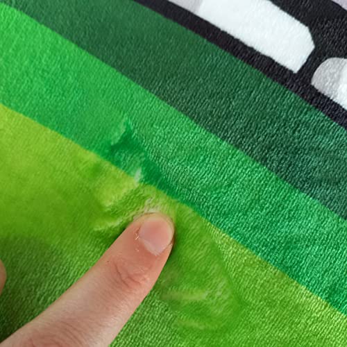 Rugendary Marijuana Lip Rug Smoking Weed Rug Green Soft and Cozy Thick Lip Shaped Carpet for Bedroom Kitchen Living Room Bathroom Area Rug (1.3x2 ft.)
