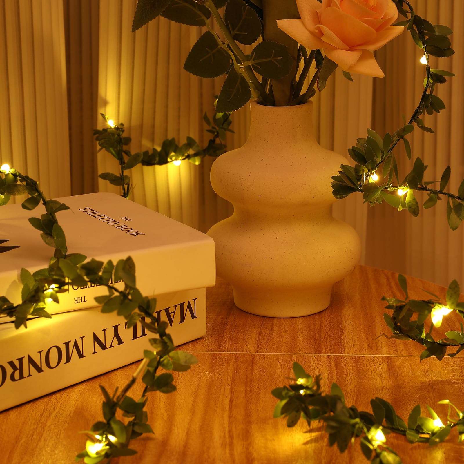 Mikasol Artificial Garland with Led Fairy Lights Battery Operated, 1 Pack Leaf Lights, Vine Hanging Lights for Bedroom, Christmas, Parties, Wedding, Centerpiece, Decoration (5m/16ft Warm White)