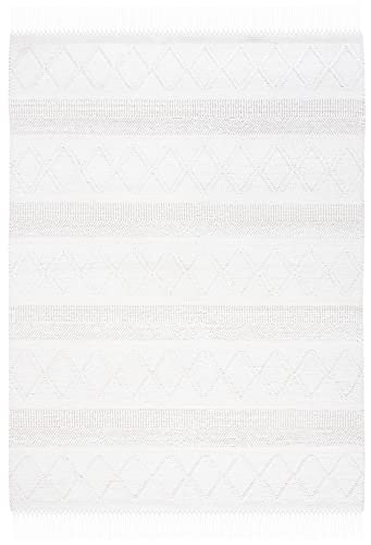 Safavieh Casablanca Collection 8' x 10' Ivory CSB278A Handmade Tassel Area Rug