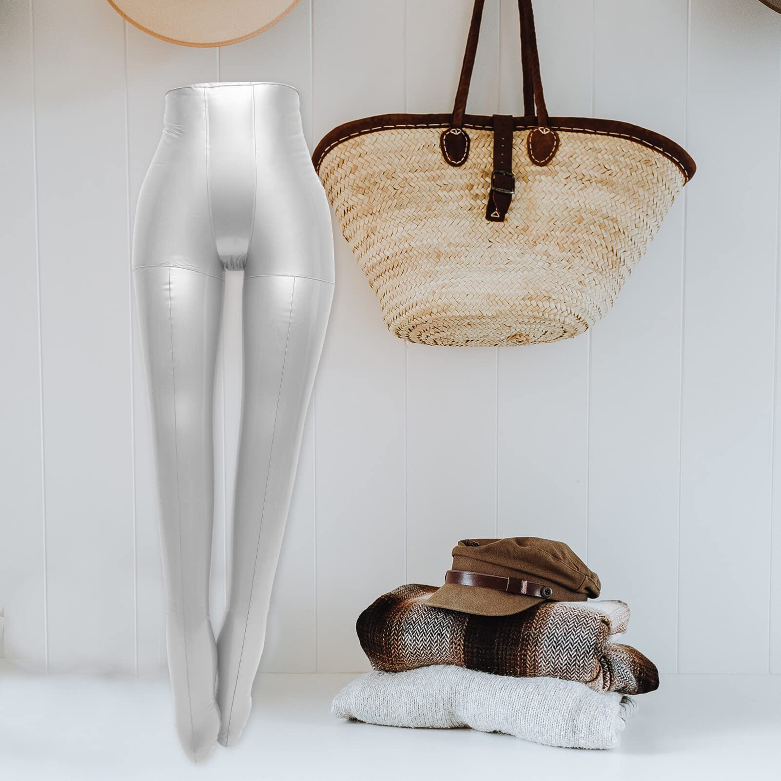 Mannequin Body Inflatable Female Half Body Legs Mannequins Model Women Pants Form Display Model Mannequin Torso Trousers Lower Body Clothing Window Display for Shows