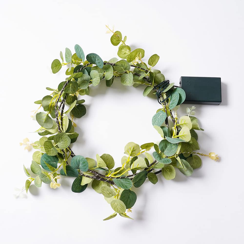 Lighted 80 LED Eucalyptus Garland Battery Operated 6.2FT Artificial Greenery Twig Vine Lights for Wedding Party Room Christmas Spring Decoration Indoor Outdoor