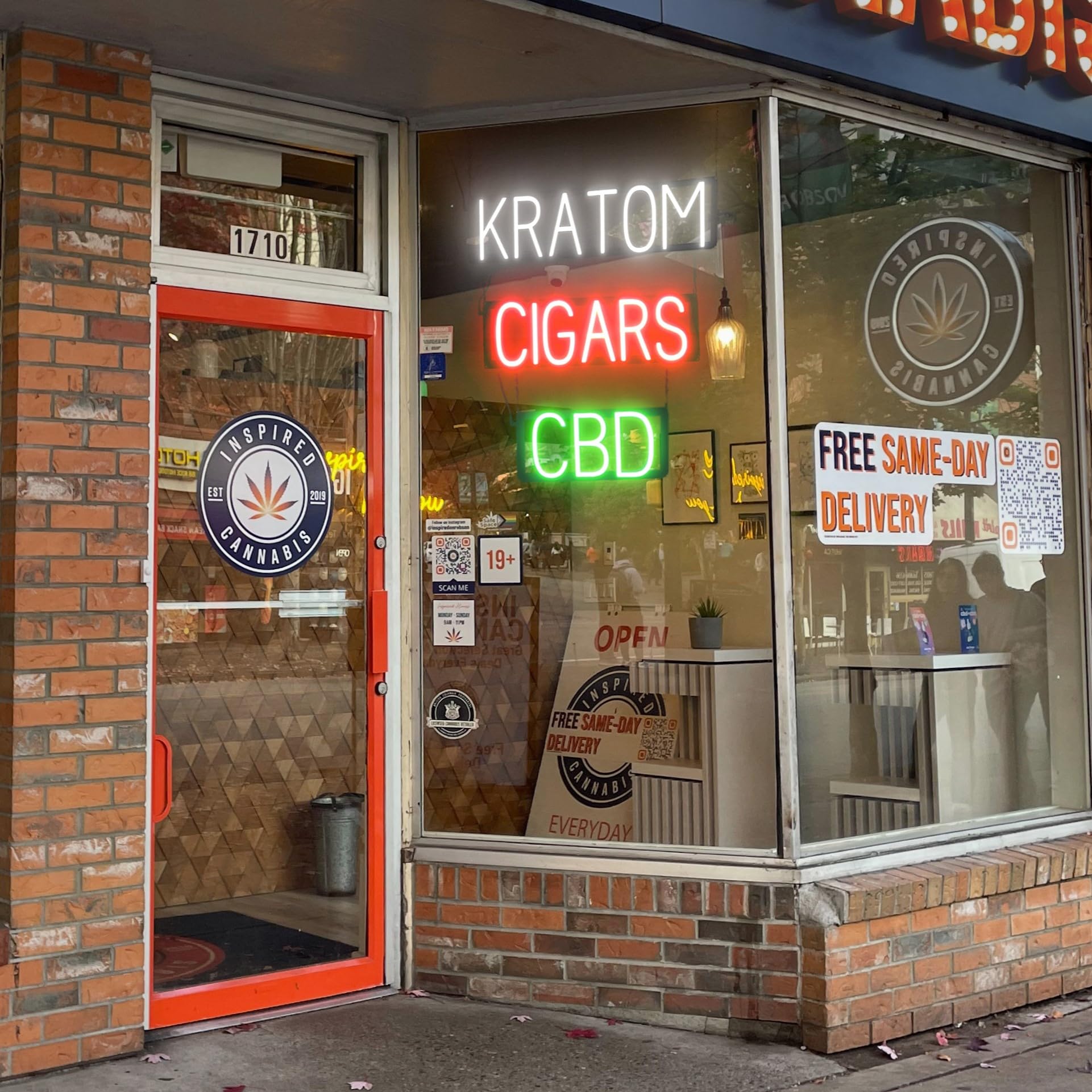 SpellBrite PREMIUM CIGARS Sign for Smoke Shops | Cigar-Related Signs with Neon Look, Green LED Light | 26.6" x 15.0"
