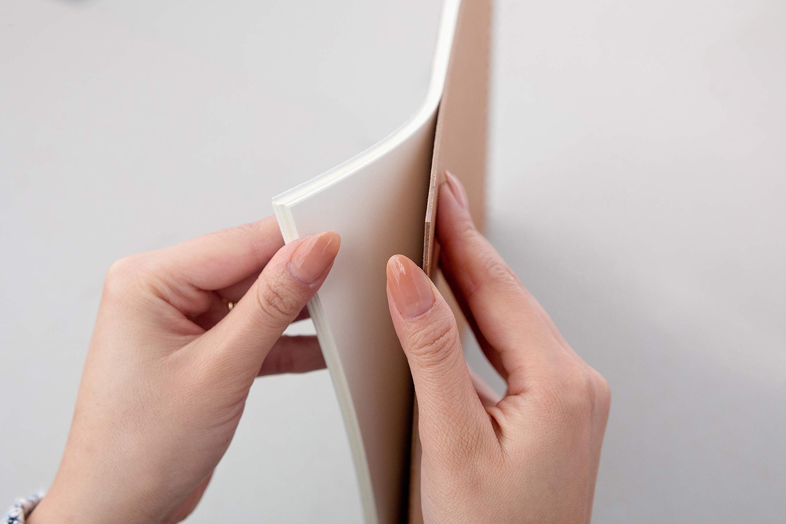 Strathmore 300 Series Tracing Paper Pad, Tape Bound, 9x12 inches, 50 Sheets (25lb/41g) - Artist Paper for Adults and Students
