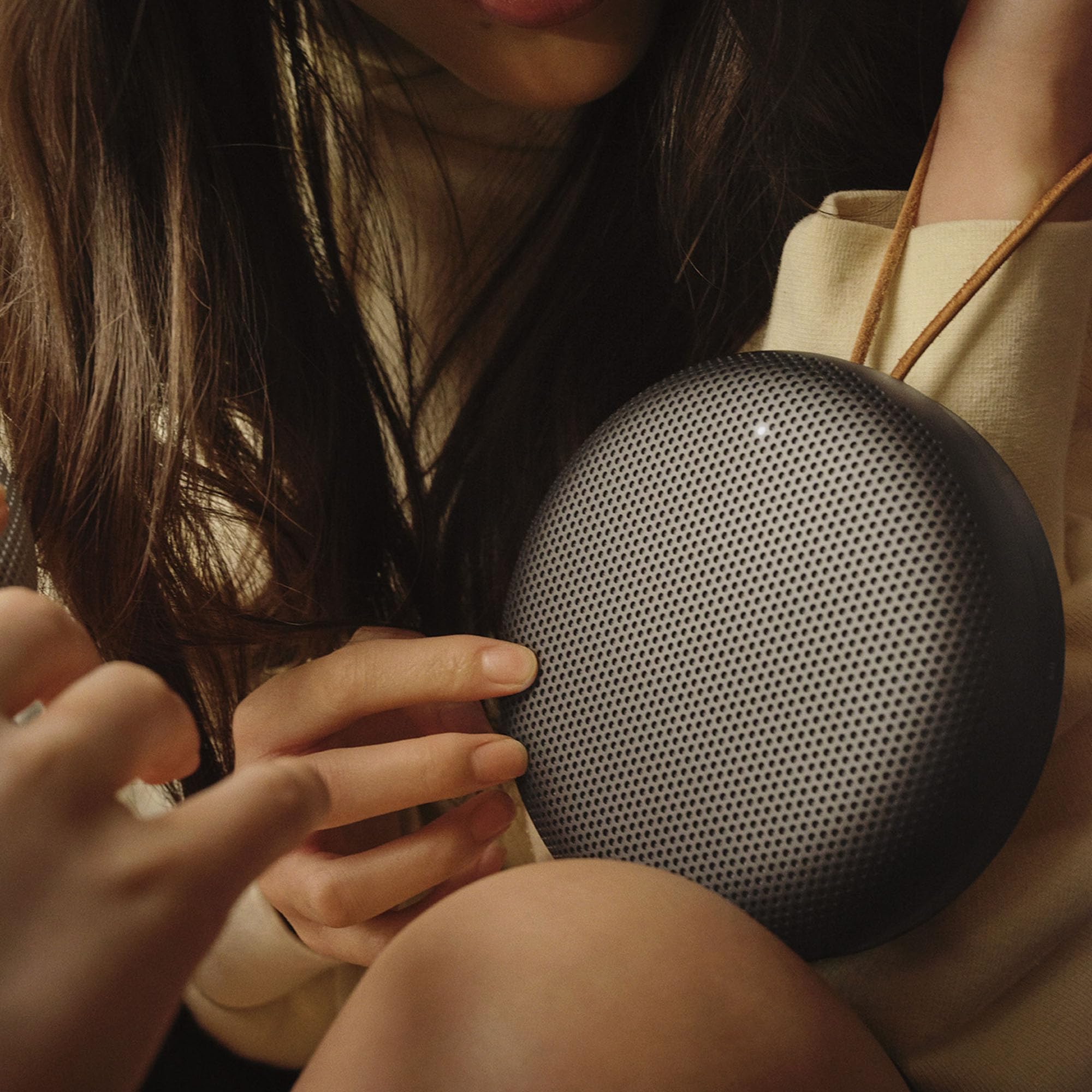 Bang & Olufsen Beosound A1 (2nd Generation) Wireless Portable Waterproof Bluetooth Speaker with Microphone, Anthracite