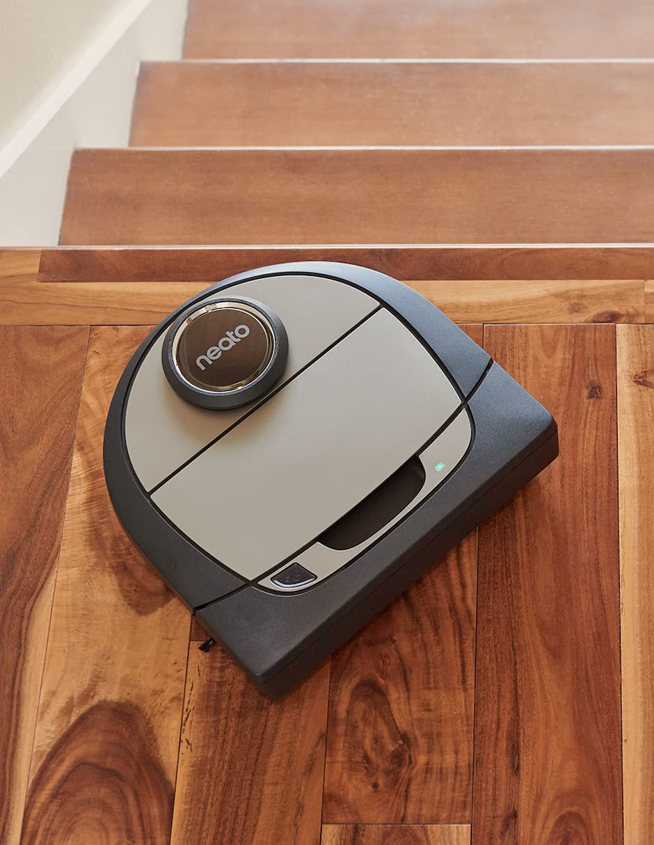 Neato Robotics 945-0270 Botvac Connected D7 Wi-Fi Enabled Robot Vacuum, Gray