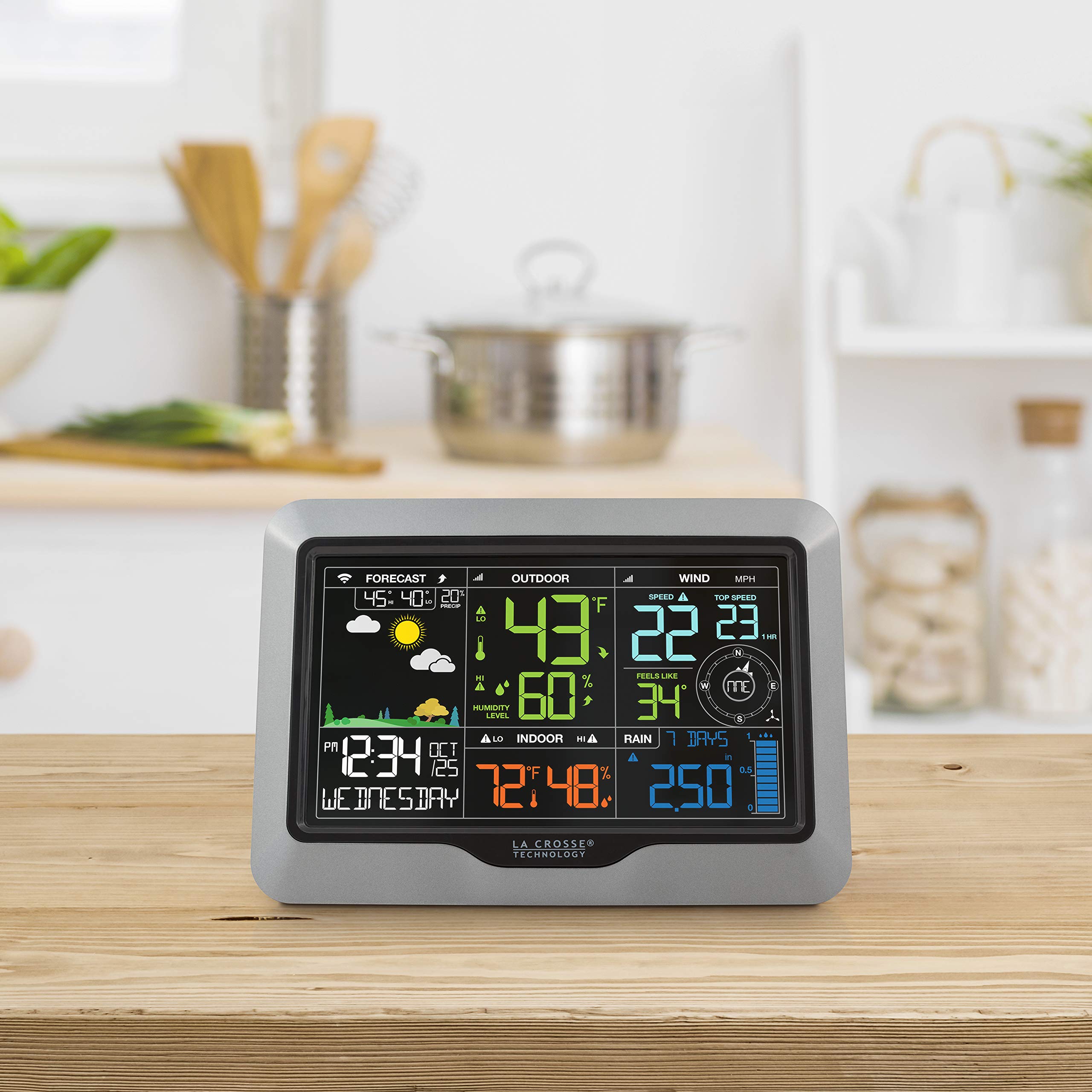 La Crosse Technology V40A-PRO-INT Wi-Fi Professional Weather Center, Silver