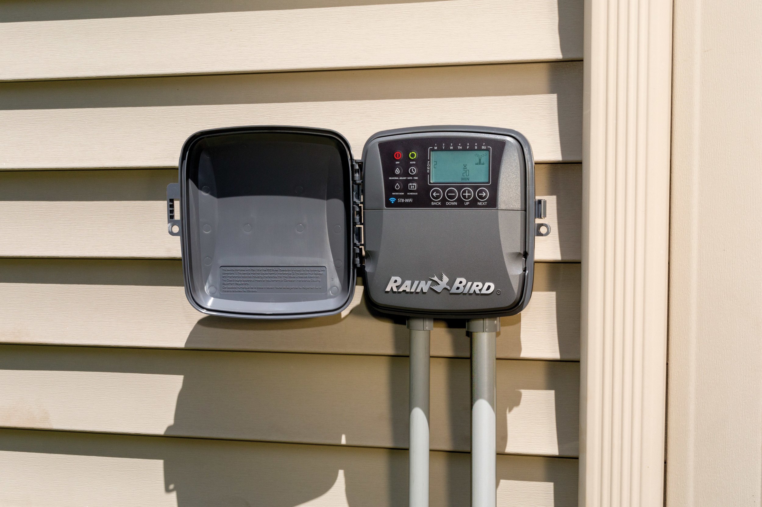 Rain Bird ST8O-WIFI Smart Indoor/Outdoor WiFi Sprinkler/Irrigation System Timer/Controller, WaterSense Certified, 8-Zone/Station, Compatible with Alexa