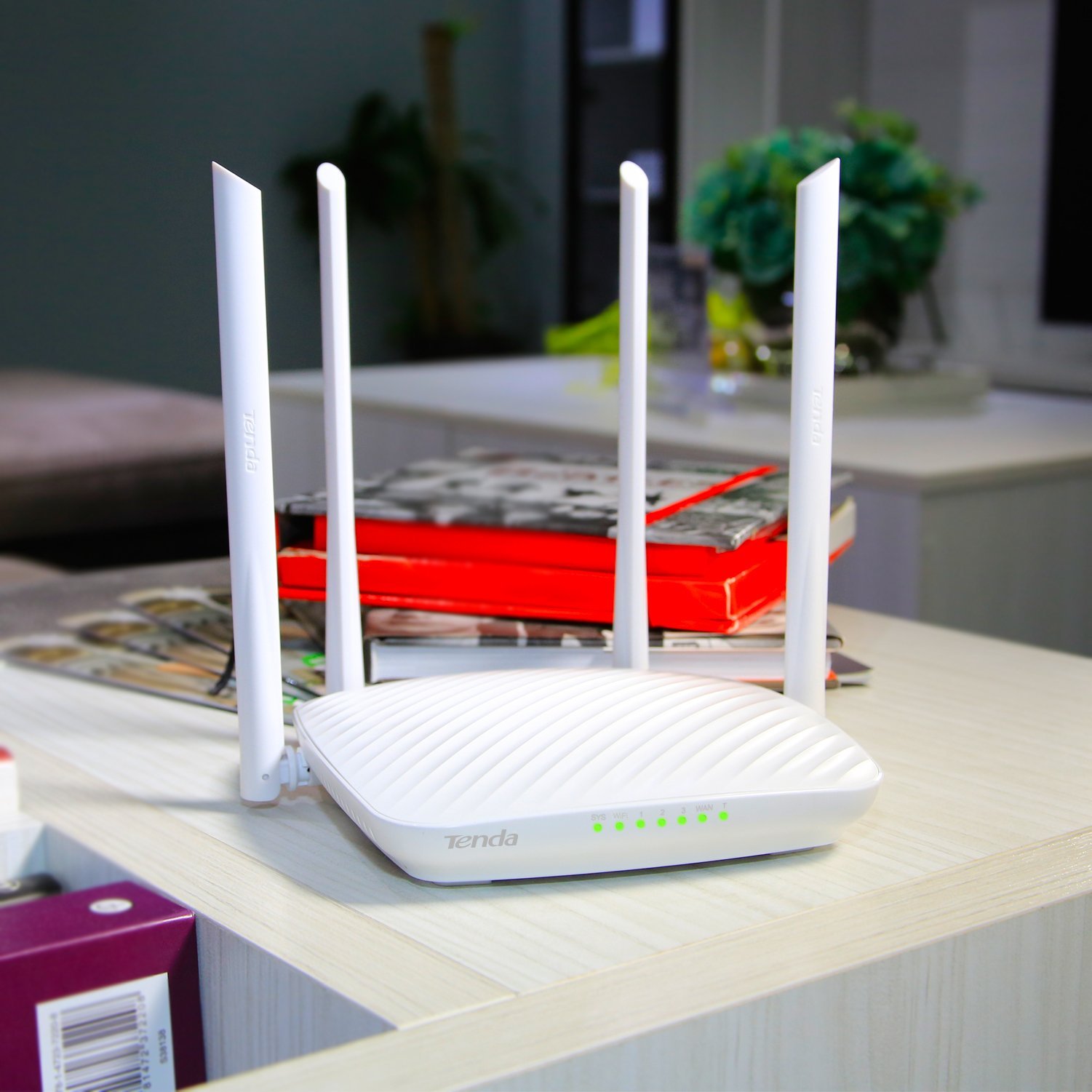 Tenda N600Mbps Smart WiFi Router, Wireless Router for Internet with Whole-Home Coverage, 4*6dBi High-Gain Omnidirectional Antennas&Beamforming, 3 Lan Fast Ports, Easy Setup&App Control(F9)