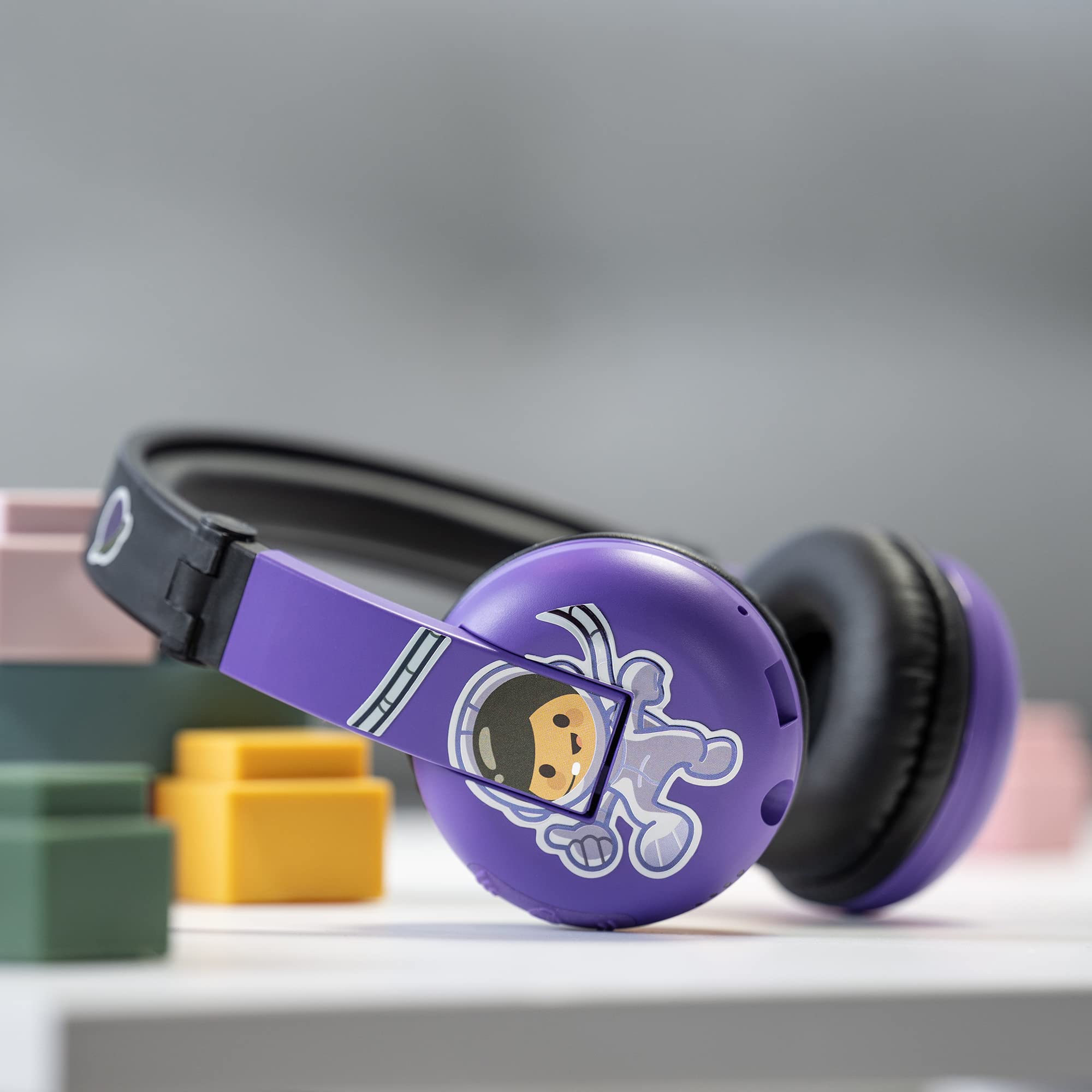 Made for Amazon Volume Limiting Bluetooth BuddyPhones, PlayTime in Purple. Ages (3-7)