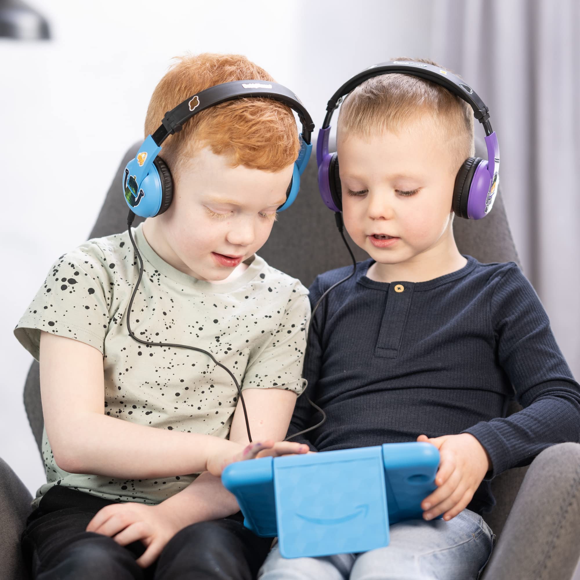 Made for Amazon Volume Limiting Bluetooth BuddyPhones, PlayTime in Purple. Ages (3-7)