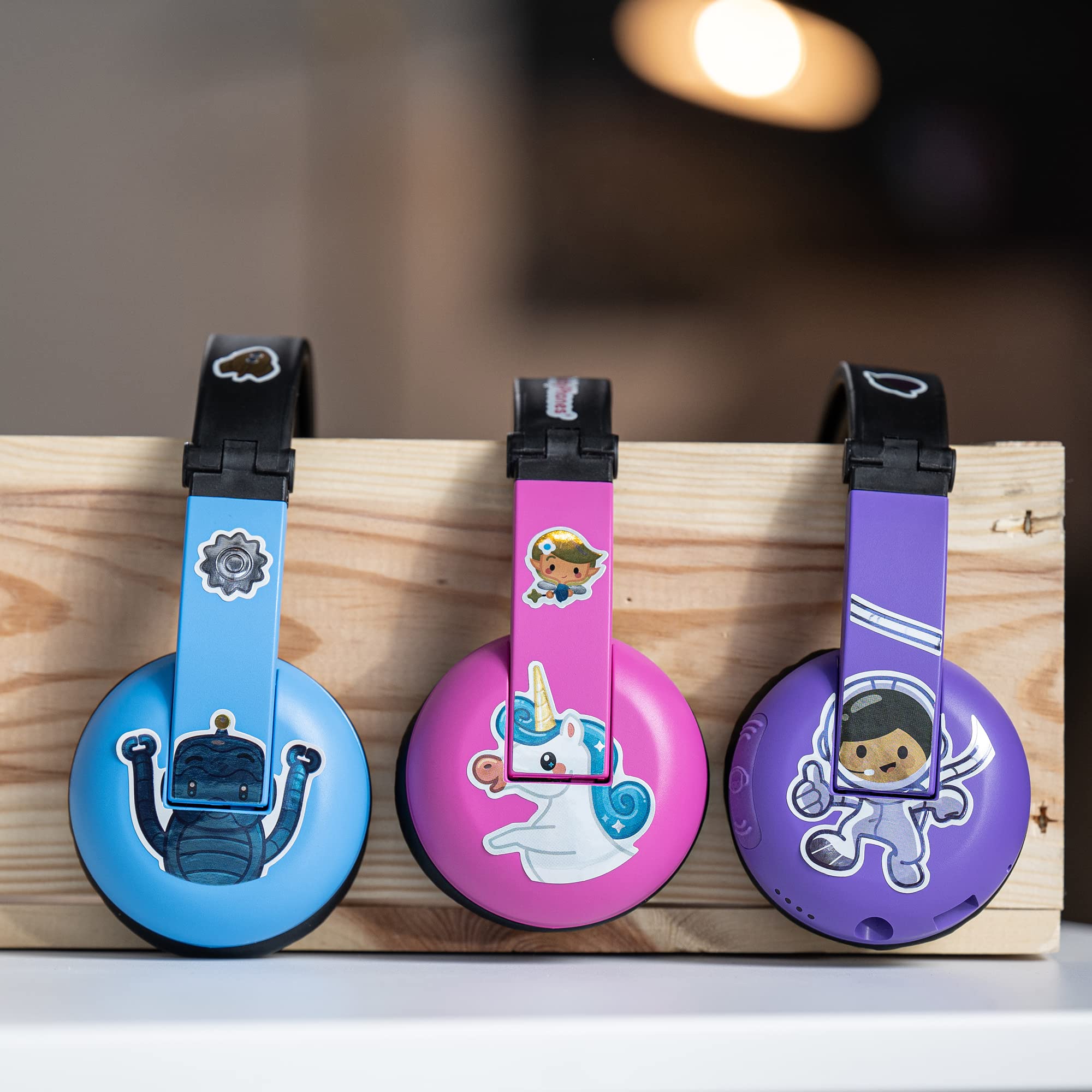 Made for Amazon Volume Limiting Bluetooth BuddyPhones, PlayTime in Purple. Ages (3-7)