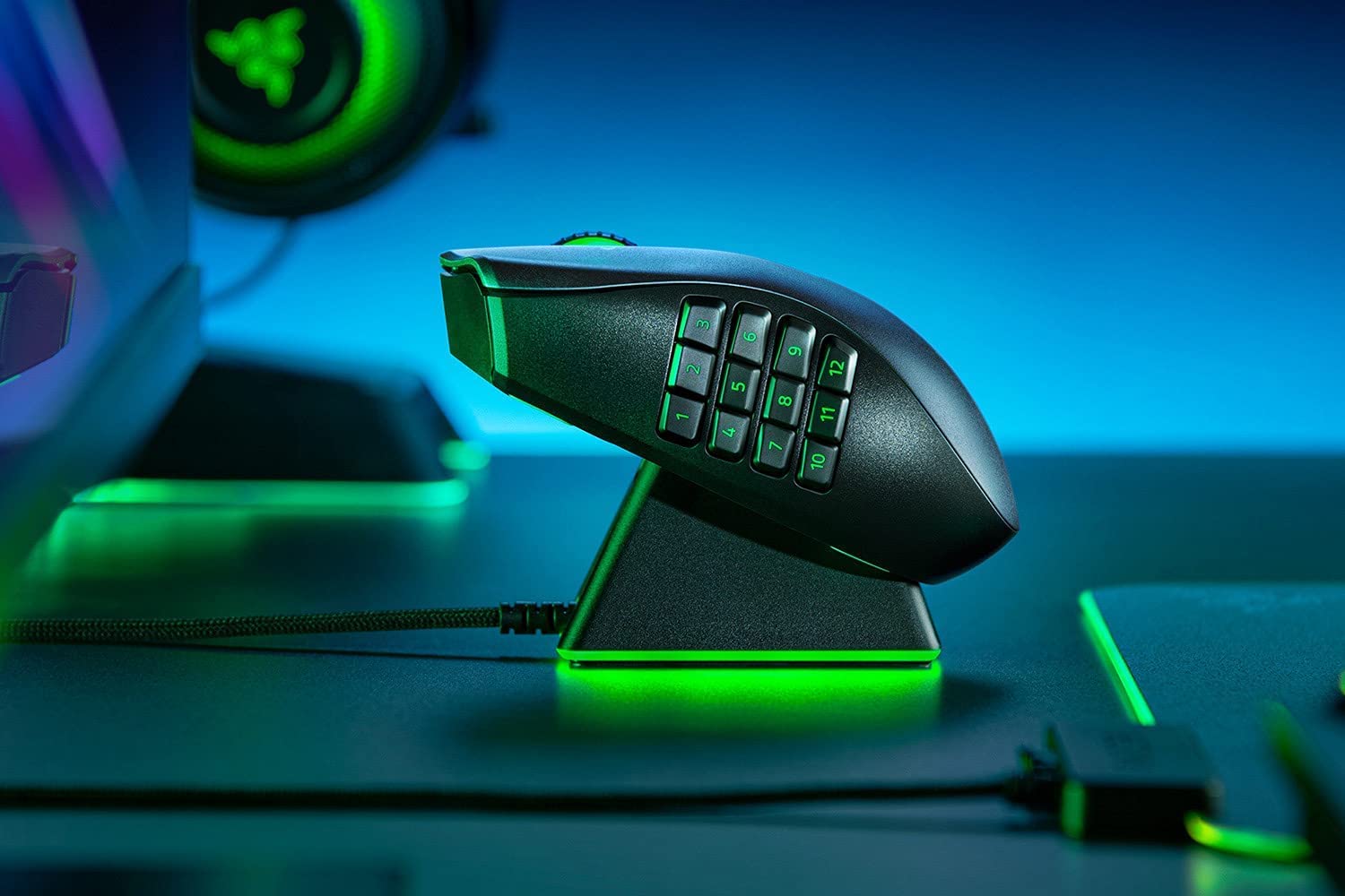 Razer Naga Pro Wireless Gaming Mouse: Interchangeable Side Plate w/ 2, 6, 12 Button Configurations - Focus+ 20K DPI Optical Sensor - Fastest Gaming Mouse Switch - Chroma RGB Lighting