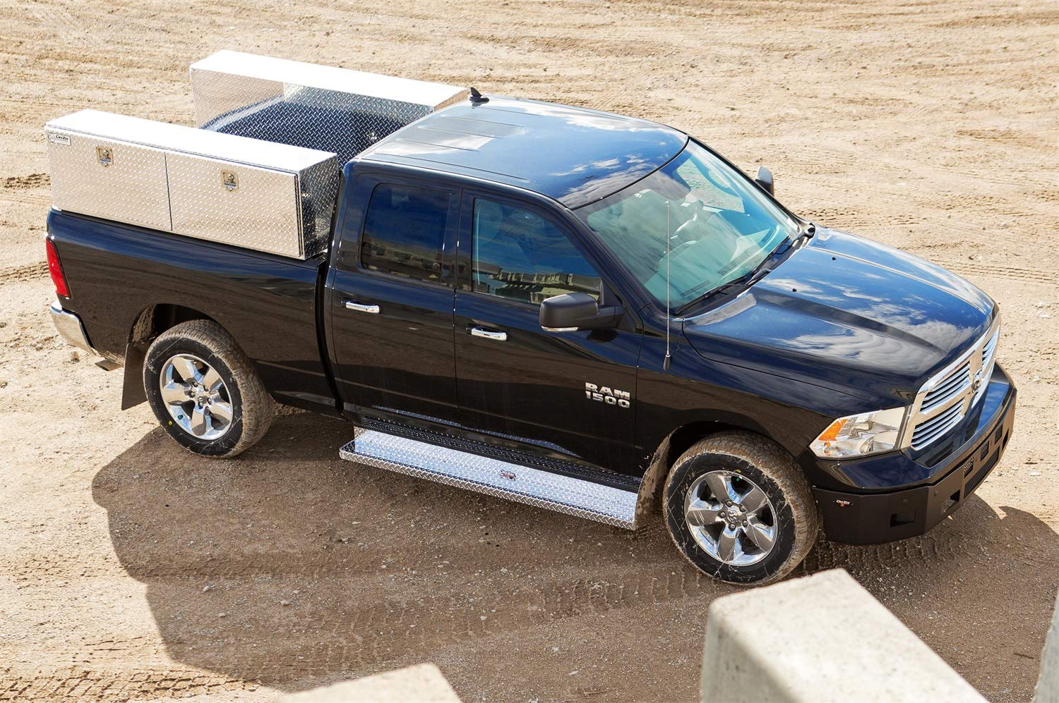 Dee Zee DZ2017 Brite-Tread Aluminum Running Boards