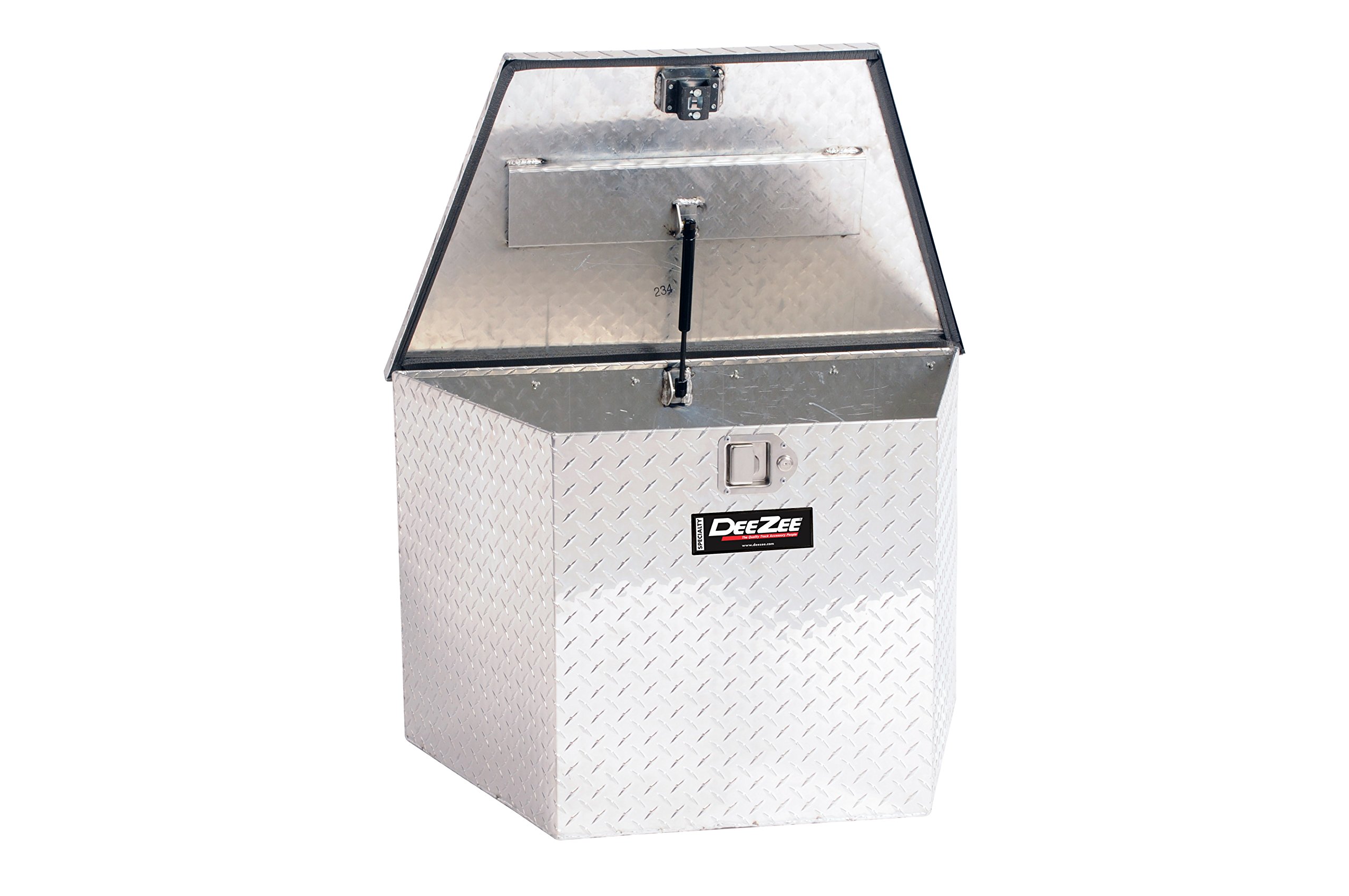 Dee Zee DZ91716 Brite-Tread Triangle Trailer Box