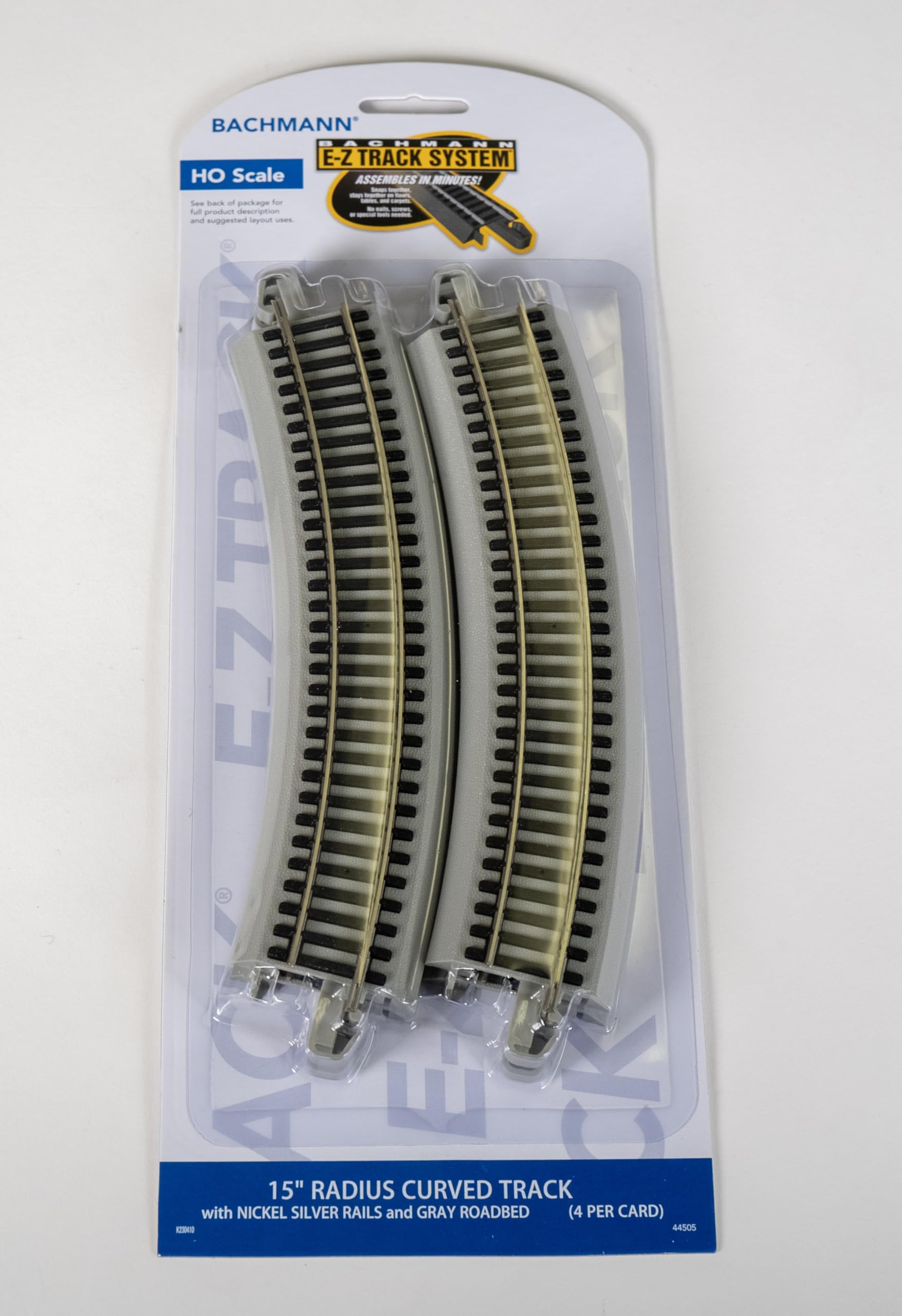 Bachmann Trains - Snap-Fit E-Z TRACK 15” RADIUS CURVED TRACK (4/card) - NICKEL SILVER Rail With Gray Roadbed - HO Scale