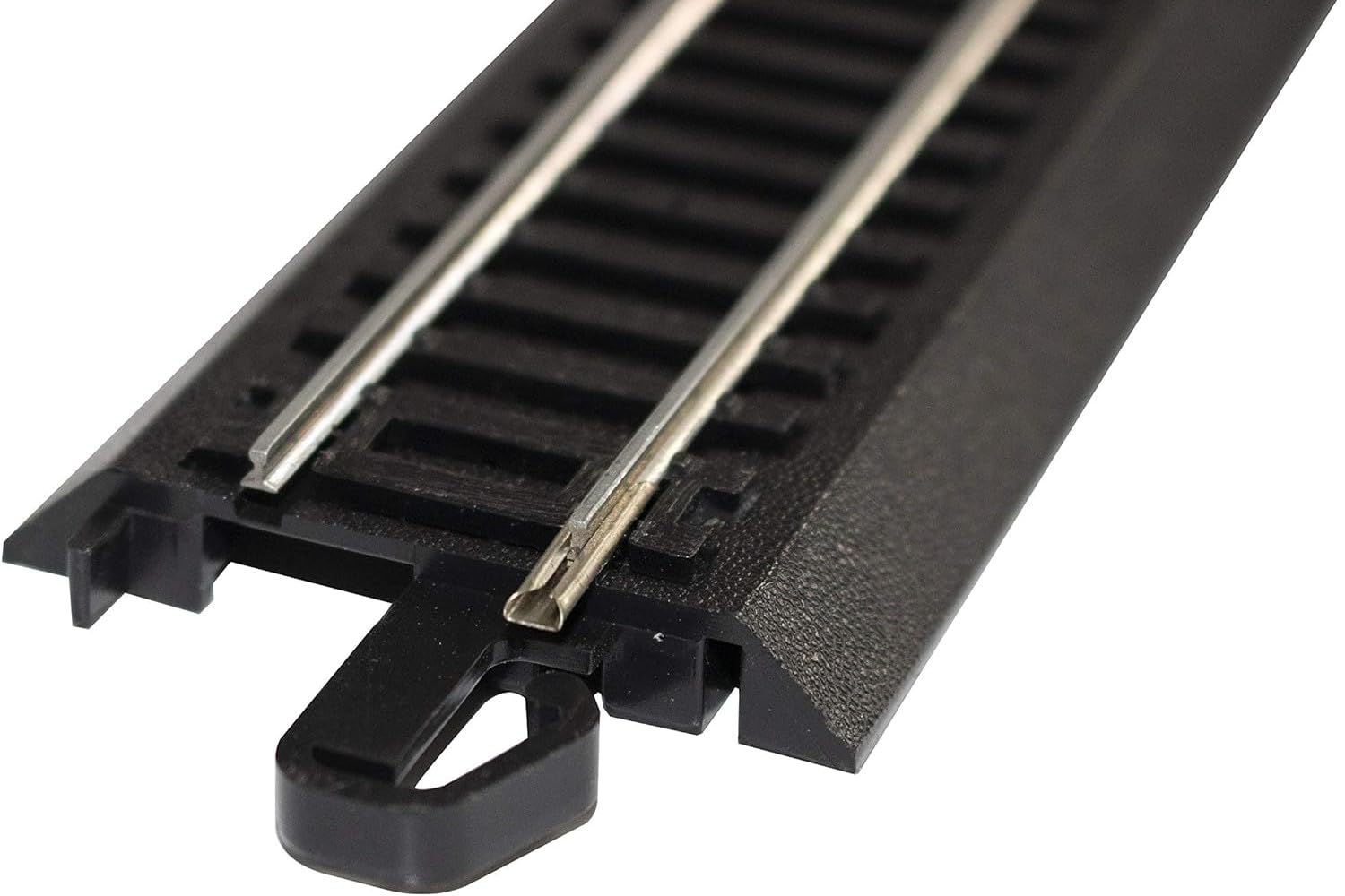 Bachmann Trains - Snap-Fit E-Z TRACK 9” STRAIGHT TRACK - BULK (50 pcs) - STEEL ALLOY Rail With Black Roadbed - HO Scale