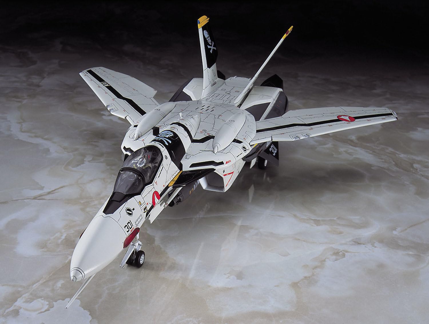 Hasegawa VF-0S Macross Zero Valkyrie 1/72 Scale Model Kit