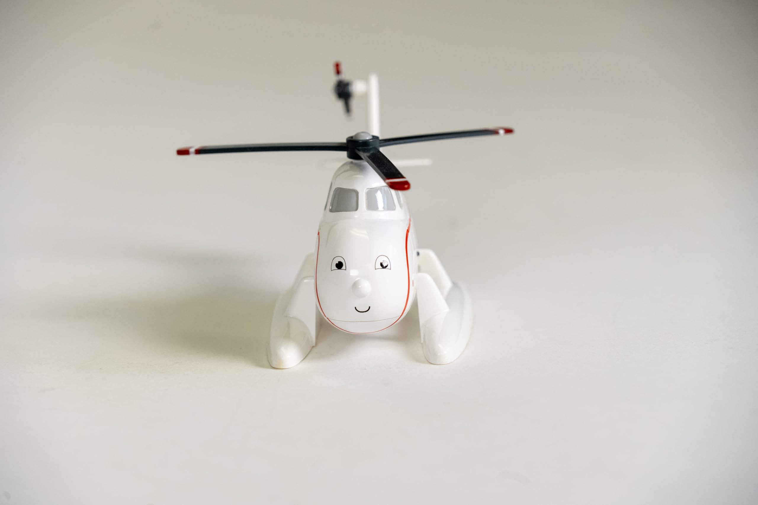 Bachmann Trains - THOMAS & FRIENDS HAROLD THE HELICOPTER - HO Scale , White