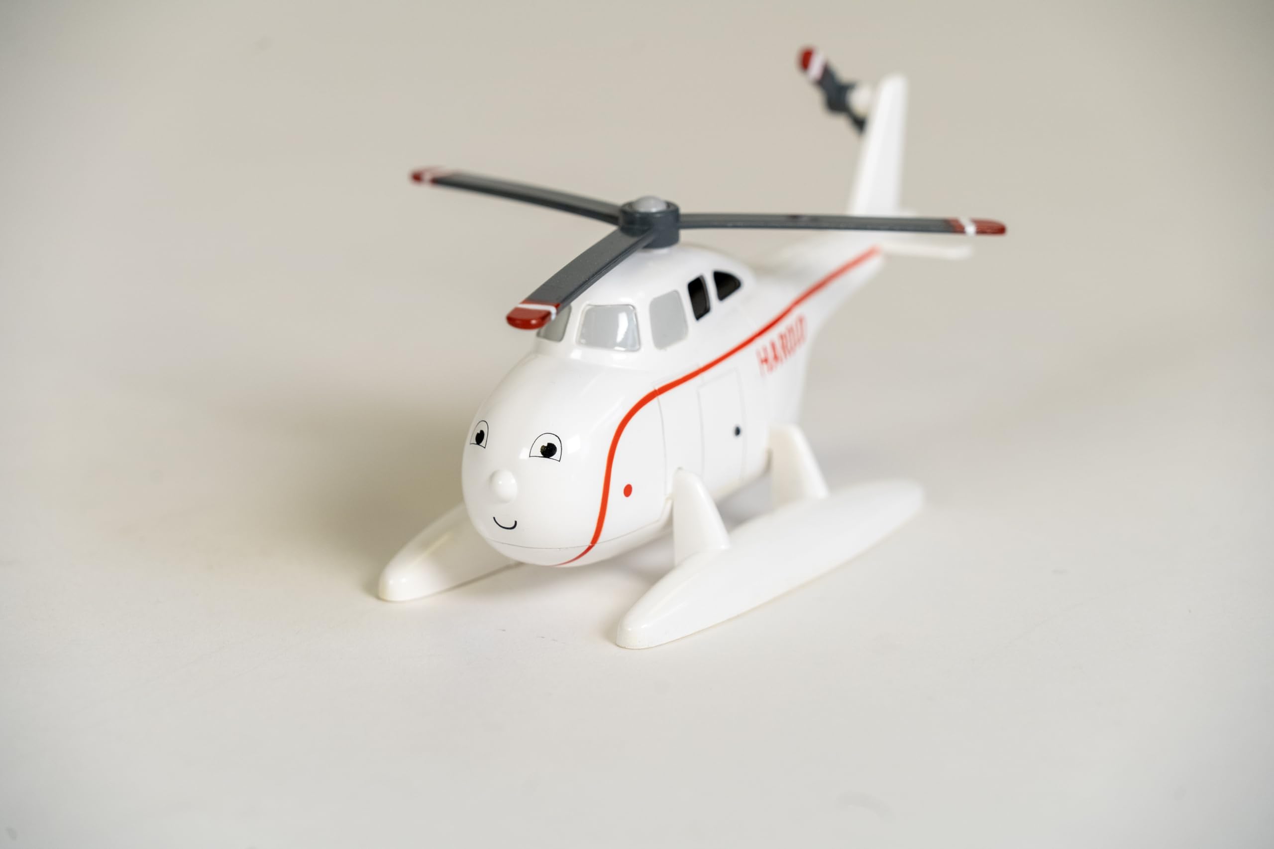 Bachmann Trains - THOMAS & FRIENDS HAROLD THE HELICOPTER - HO Scale , White