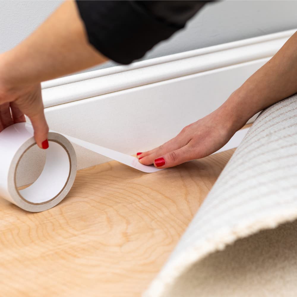 Duck Brand 286373 Indoor/Outdoor Carpet Tape, 1.41-Inch x 42 Feet, White