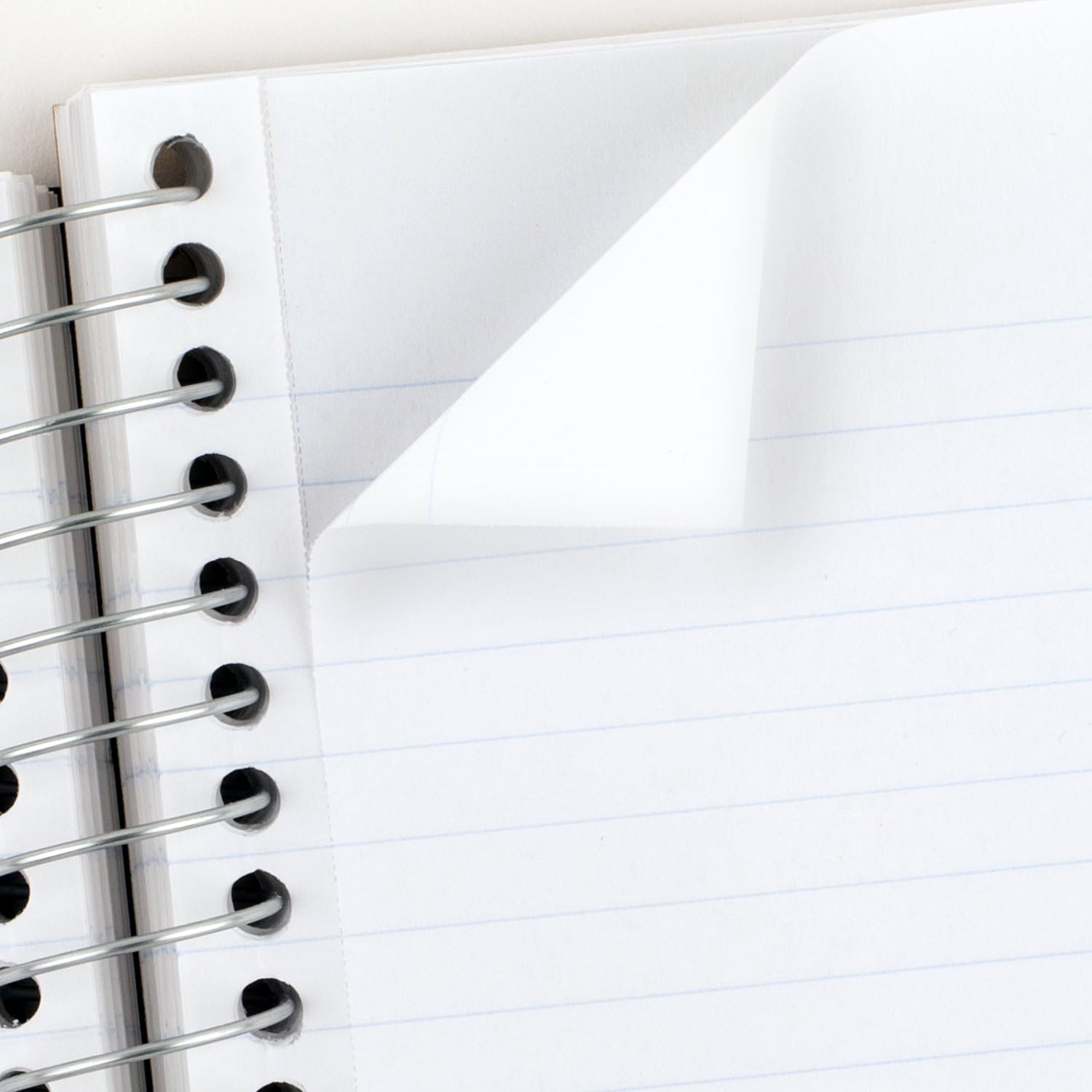 Five Star Fat Lil' Spiral Notebook, College Ruled Paper, 5-1/2" x 3-1/2", 200 Sheets, Color Will Vary (45388)