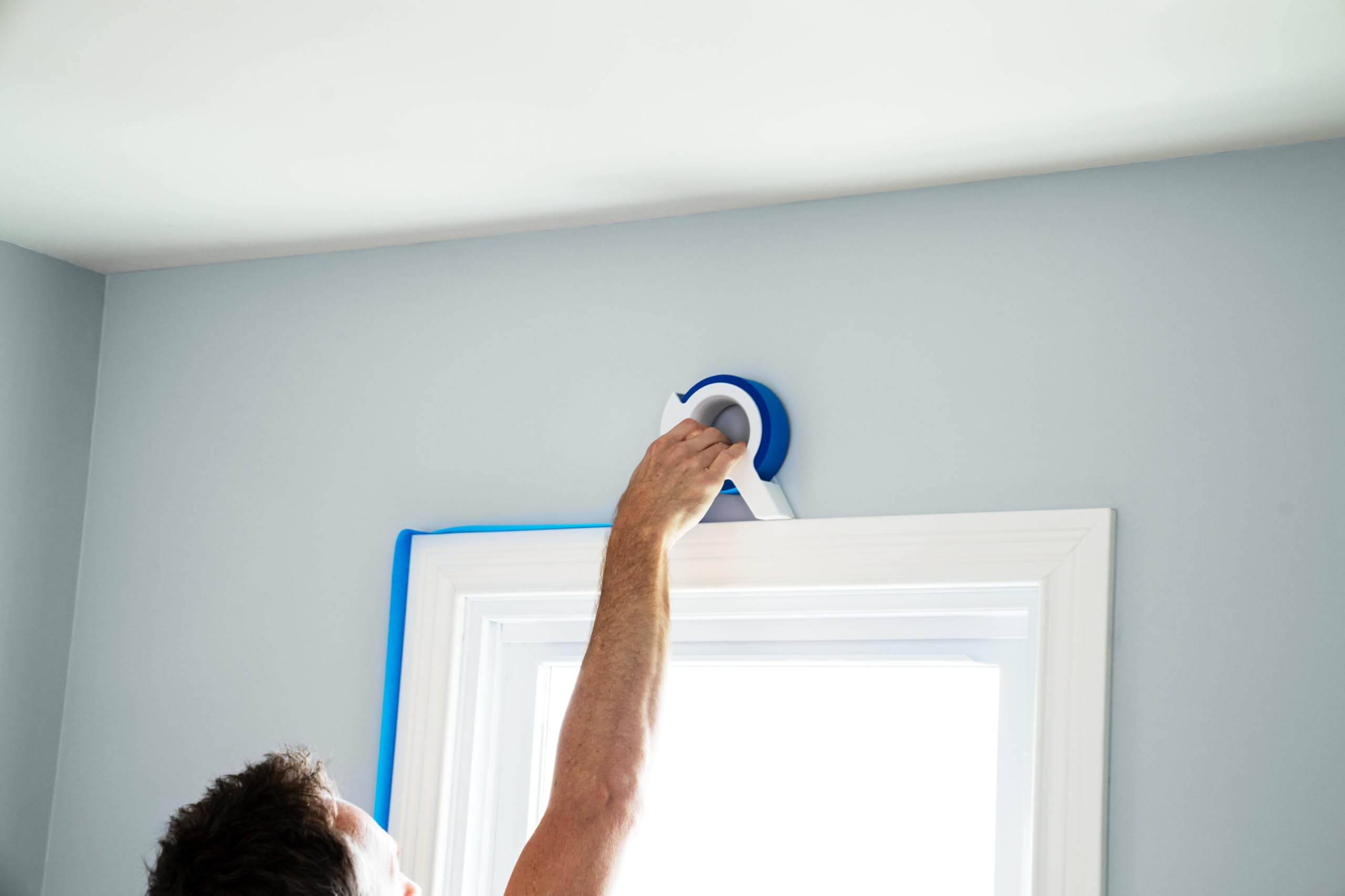 Scotch Blue Painters Tape Applicator, Applies Painter's Tape in One Continuous Strip, Paint Tape Applicator for Trim, Windows and Door Frames, 1.41 Inches x 20 Yards, 1 Starter Roll