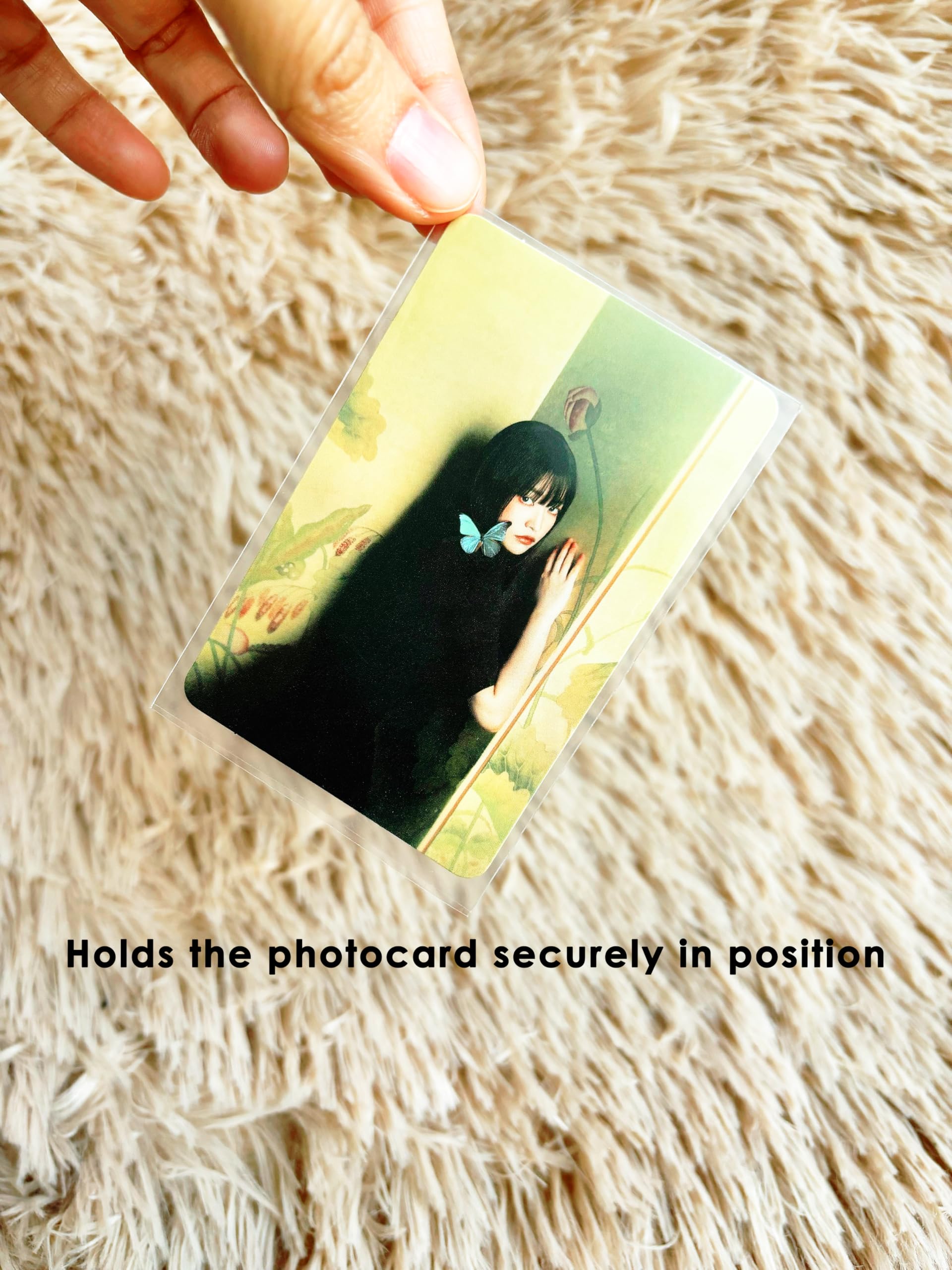 Baskiss 100 Packs Photocard Sleeves, 59 x 90 mm 200 Microns Kpop Clear Sleeves Idol Photo Cards Transparent Protector Trading Cards Shield Cover (Unsealable)