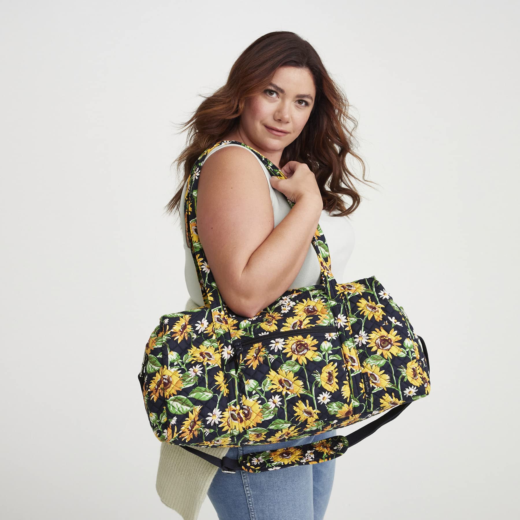 Vera Bradley Women's Medium Travel Duffel Bag, Plaza Tile-Recycled Cotton, One Size