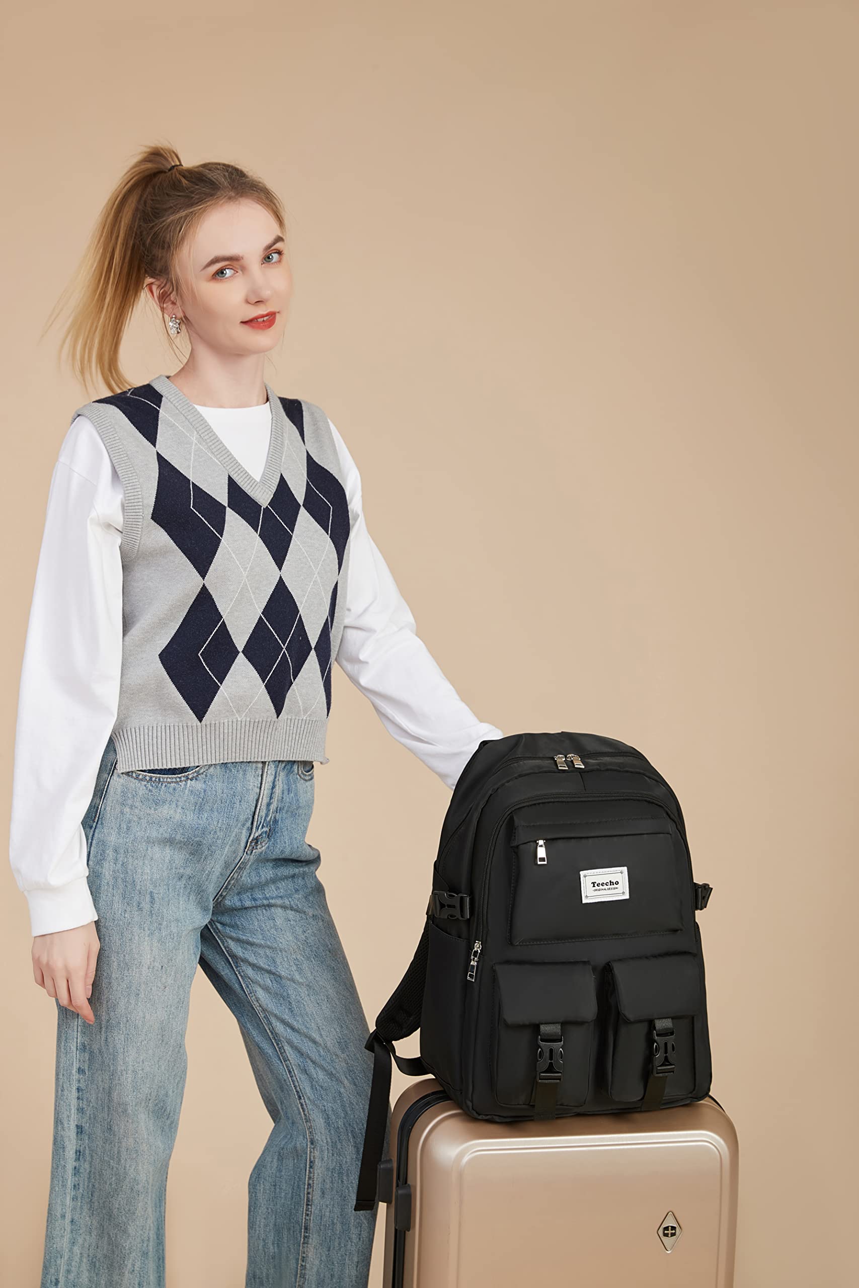 Teecho Stylish Laptop Backpack For Men and Women Roomy Rucksack for Travel Black