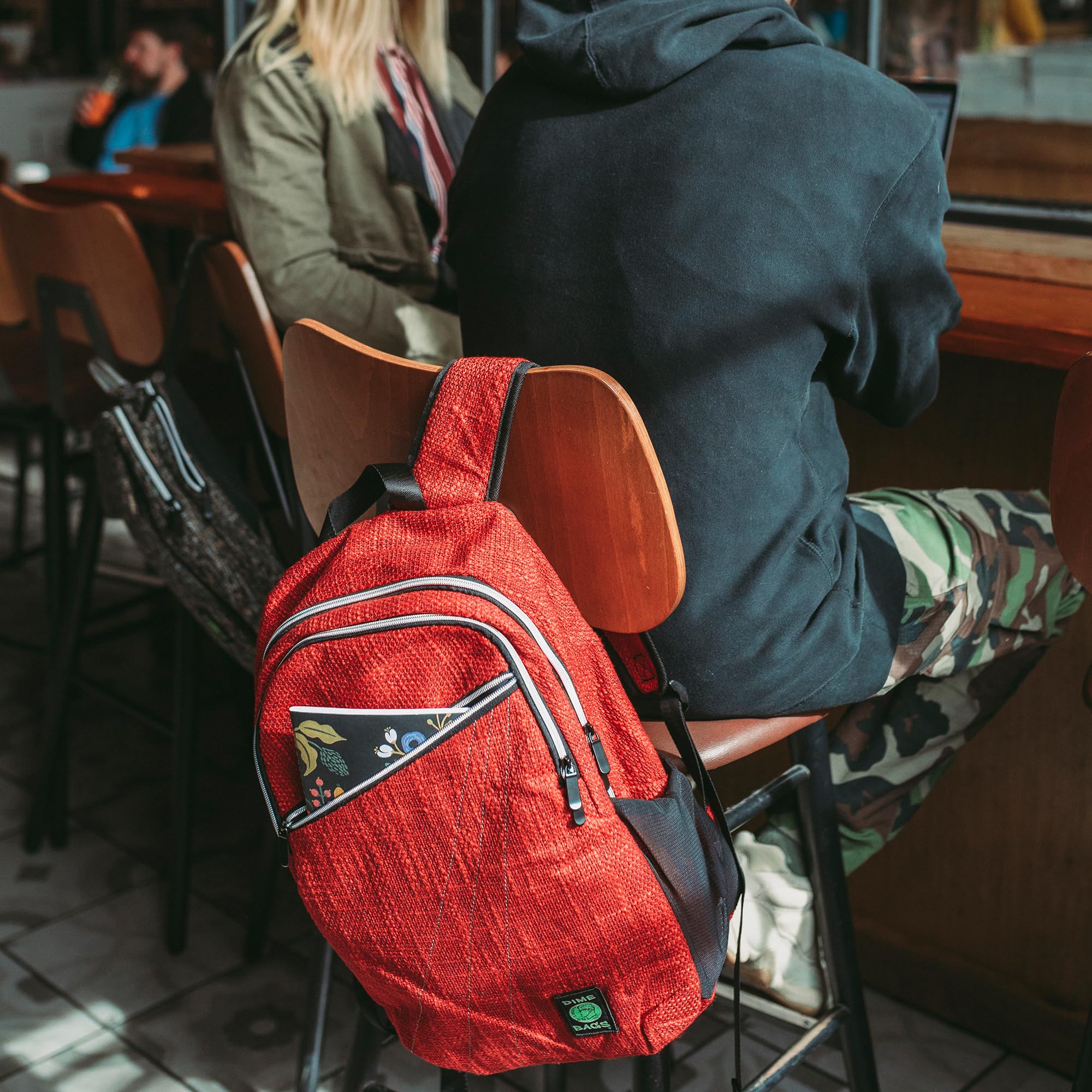 DIME BAGS City Dweller Casual Hemp Backpack with Padded Laptop Compartment and Water Bottle Holder (Glass)