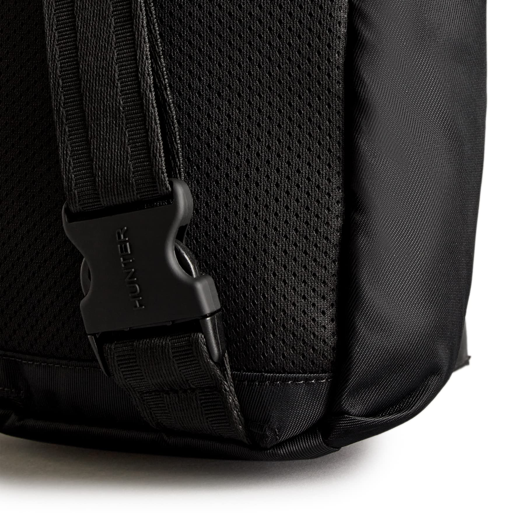Hunter Nylon Rider One Shoulder Black One Size