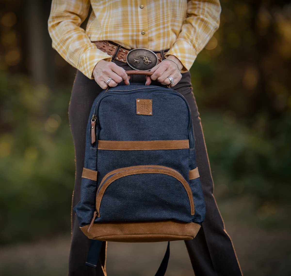 STS Ranchwear Traveling Outdoor Casual Everyday Blue Bayou Collection Denim Backpack with Adjustable Leather Shoulder Straps, One Size