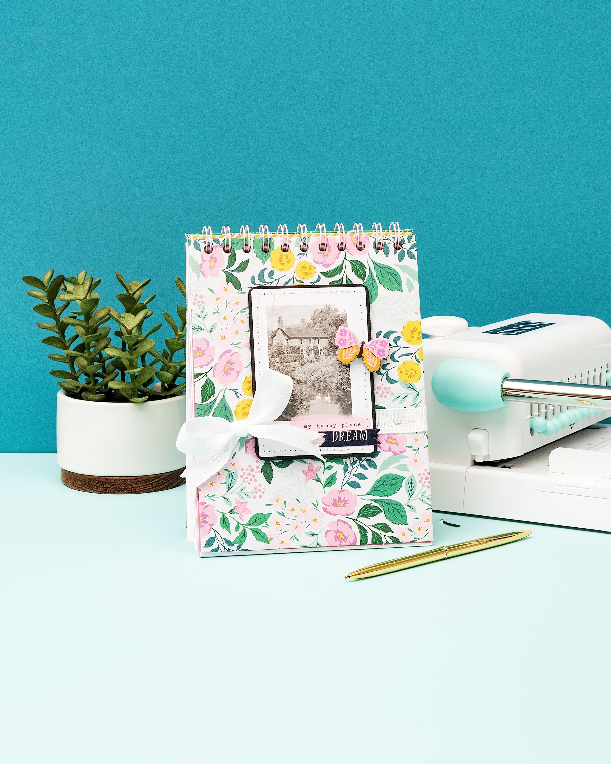We R Memory Keepers The Cinch Book Binding Machine Version 2 | White