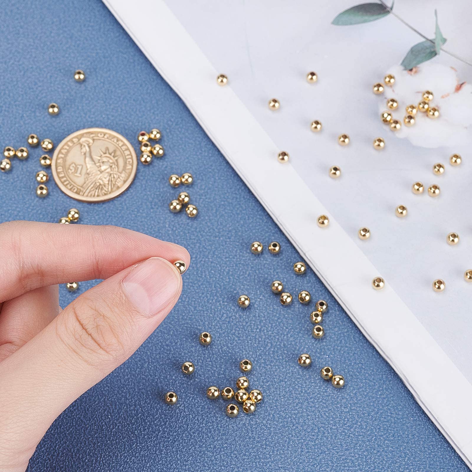 PH PandaHall 300pcs 4mm 14K Gold Plated Brass Beads Long-Lasting Round Smooth Spacer Beads Seamless Loose Ball Beads Gold Metal Beads for Summer Hawaii Stackable Necklace, Bracelet, Earring Making