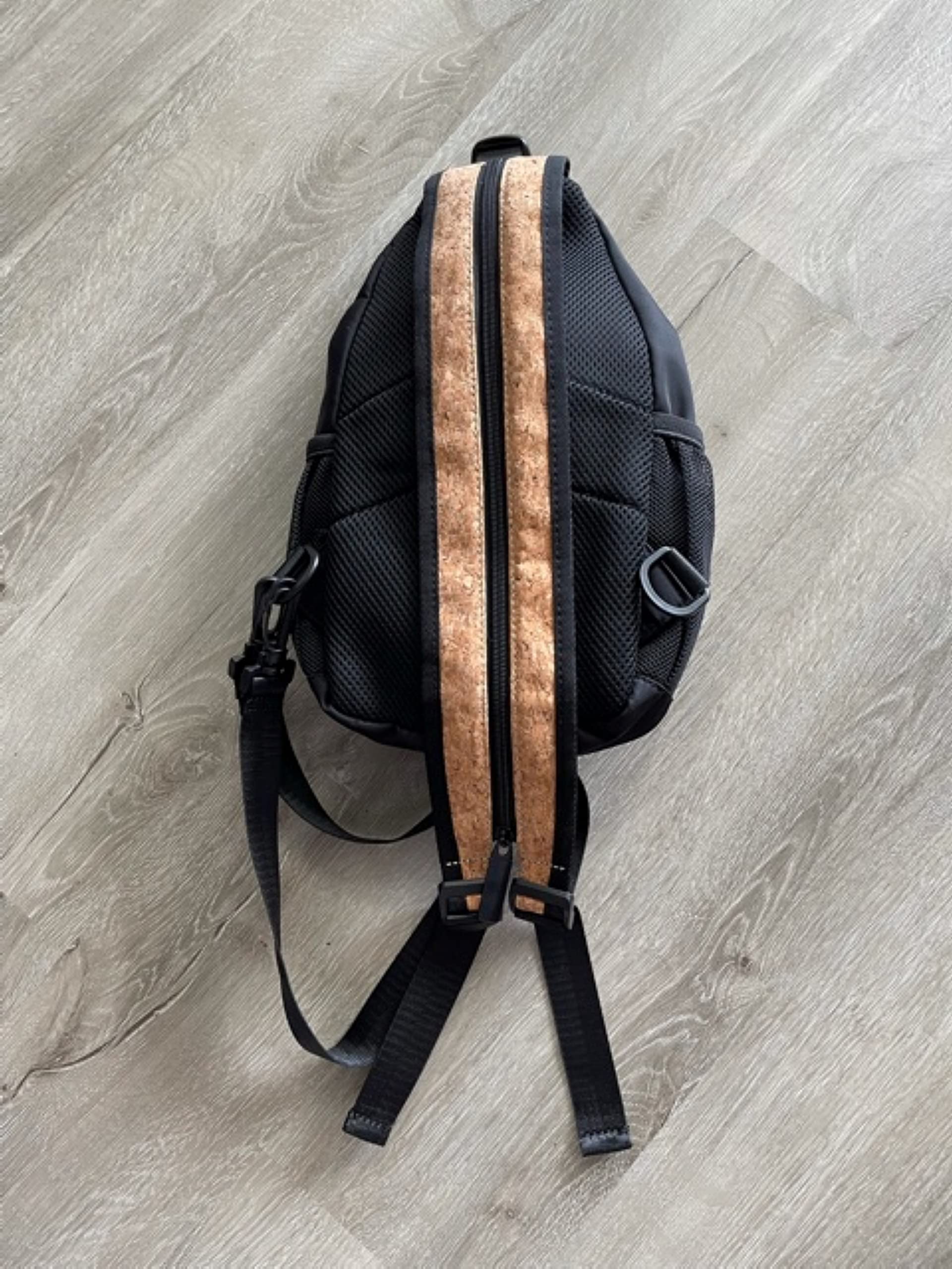 Cork Sling Bag Chest Shoulder Backpack Fanny Pack Crossbody Bags for Men Messenger bag Eco Friendly gift Sustainable Vegan Lightweight