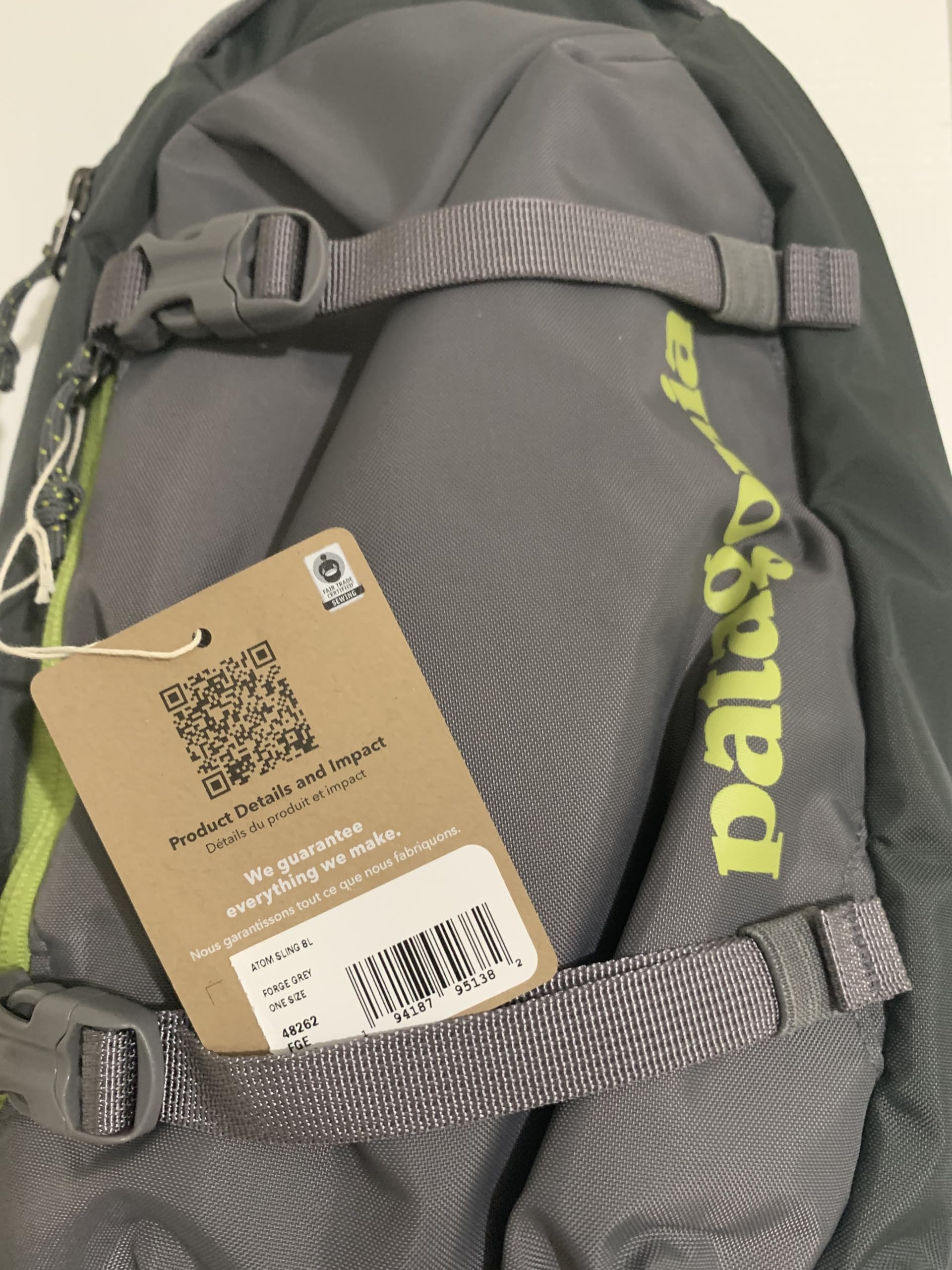 Patagonia Unisex Atom Sling Backpack (Pack of 1)