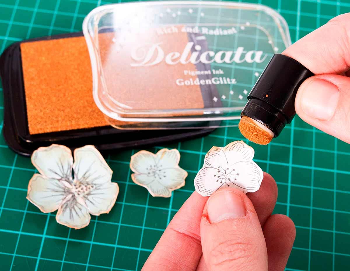 Tsukineko Delicata Celestial Copper Metallic Pigment Inkpad