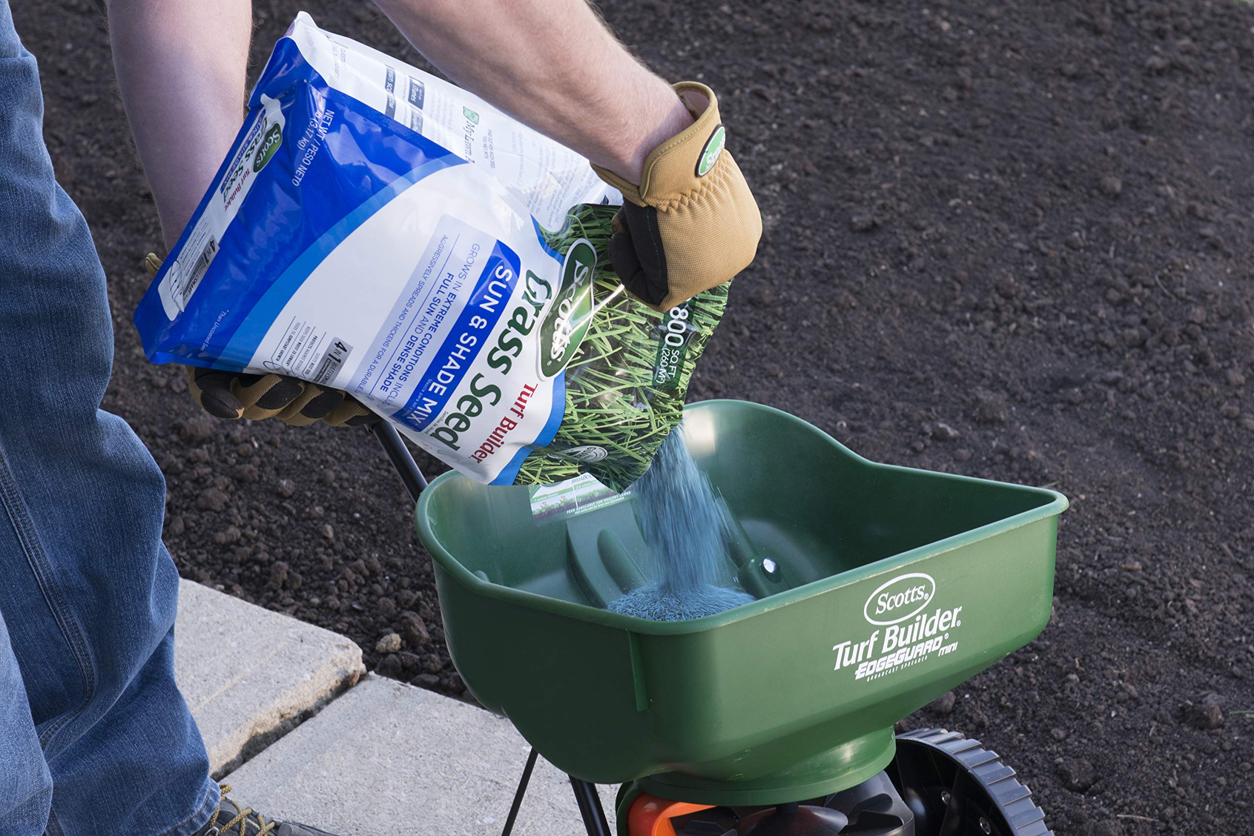 Scotts Turf Builder Sun and Shade Mix for Extreme Conditions including Full Sun and Dense Shade, 7 lbs.