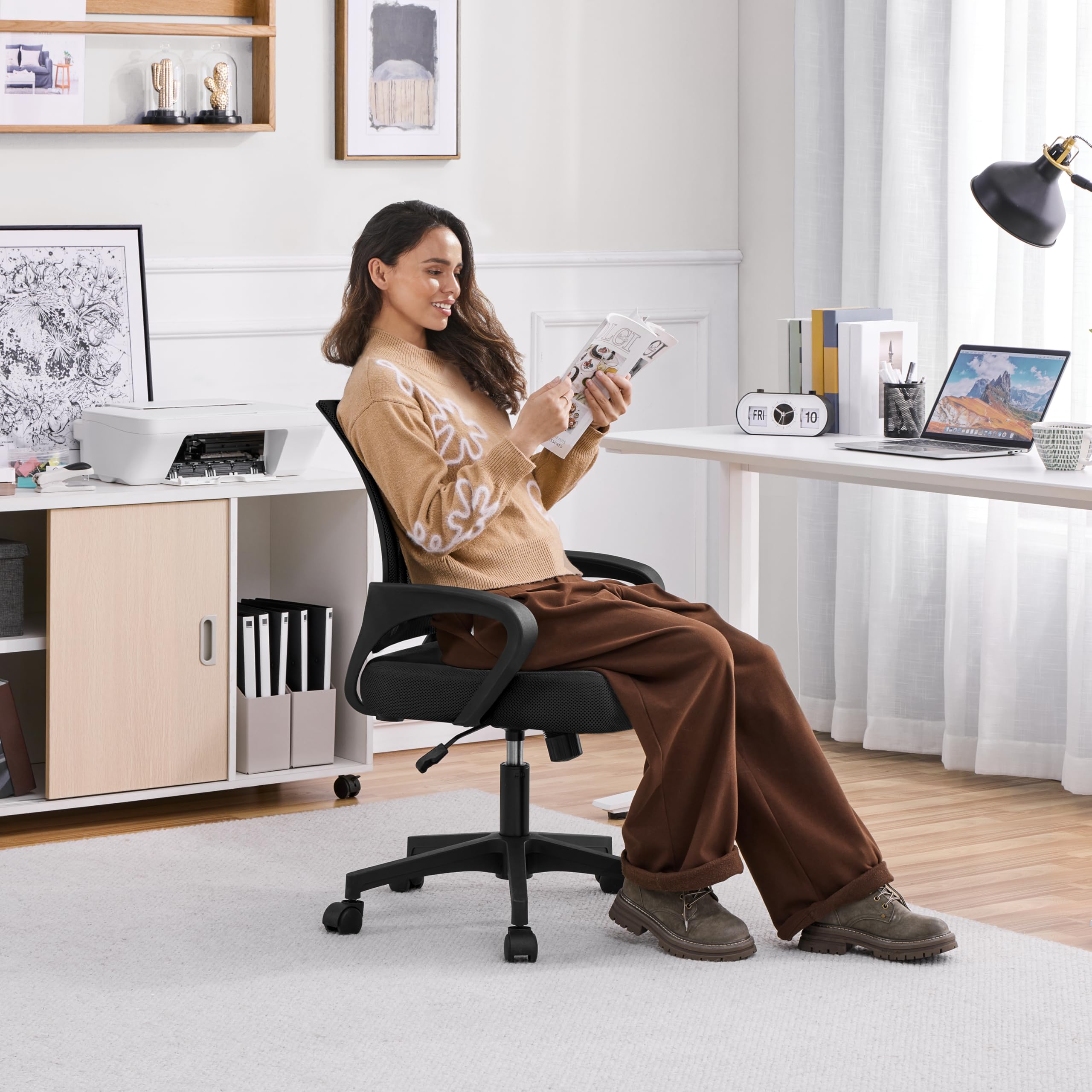 Yaheetech Office Chair Ergonomic Computer Chair Mid Back Adjustable Desk Chair with Lumbar Support Armrest, Swivel Mesh Task Gaming Chair for Home Office Study, Black