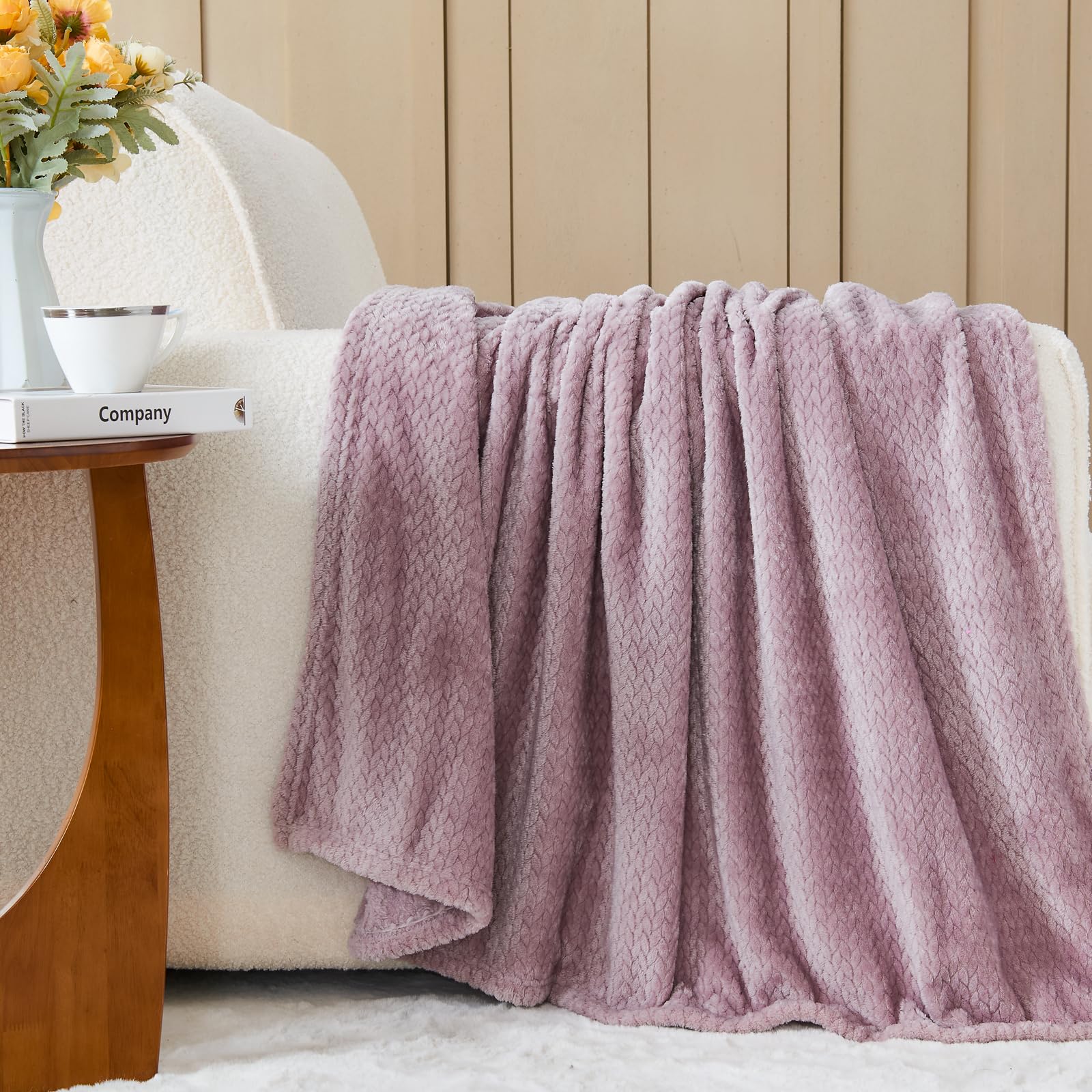 NEWCOSPLAY Super Soft Throw Blanket Premium Silky Flannel Fleece Leaves Pattern Lightweight Blanket All Season Use (Light Purple, Throw(50"x60"))
