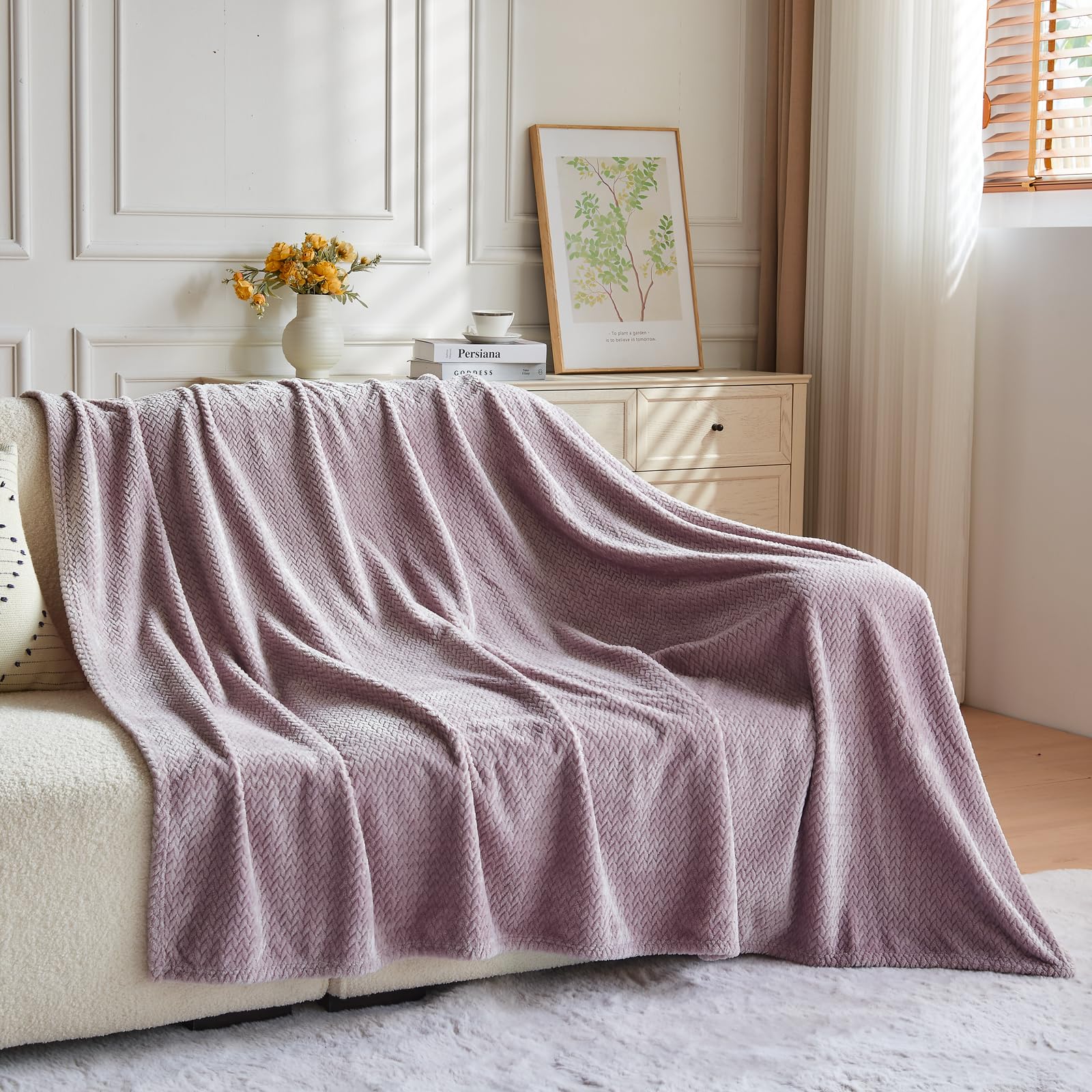 NEWCOSPLAY Super Soft Throw Blanket Premium Silky Flannel Fleece Leaves Pattern Lightweight Blanket All Season Use (Light Purple, Throw(50"x60"))