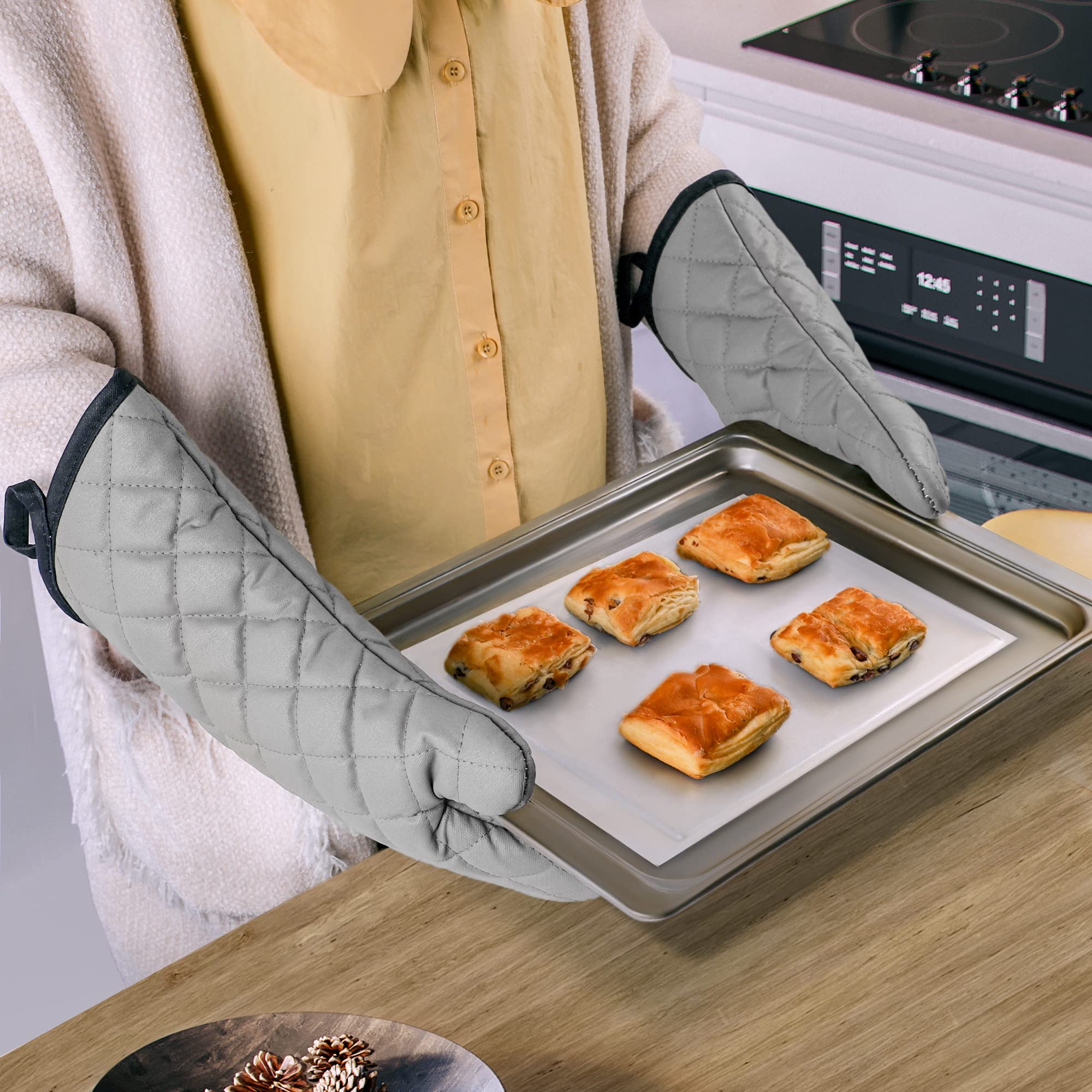 Oven Mitts 1 Pair of Quilted Terry Cloth Cotton Lining,Extra Long Professional Heat Resistant Kitchen Oven Gloves,16 Inch